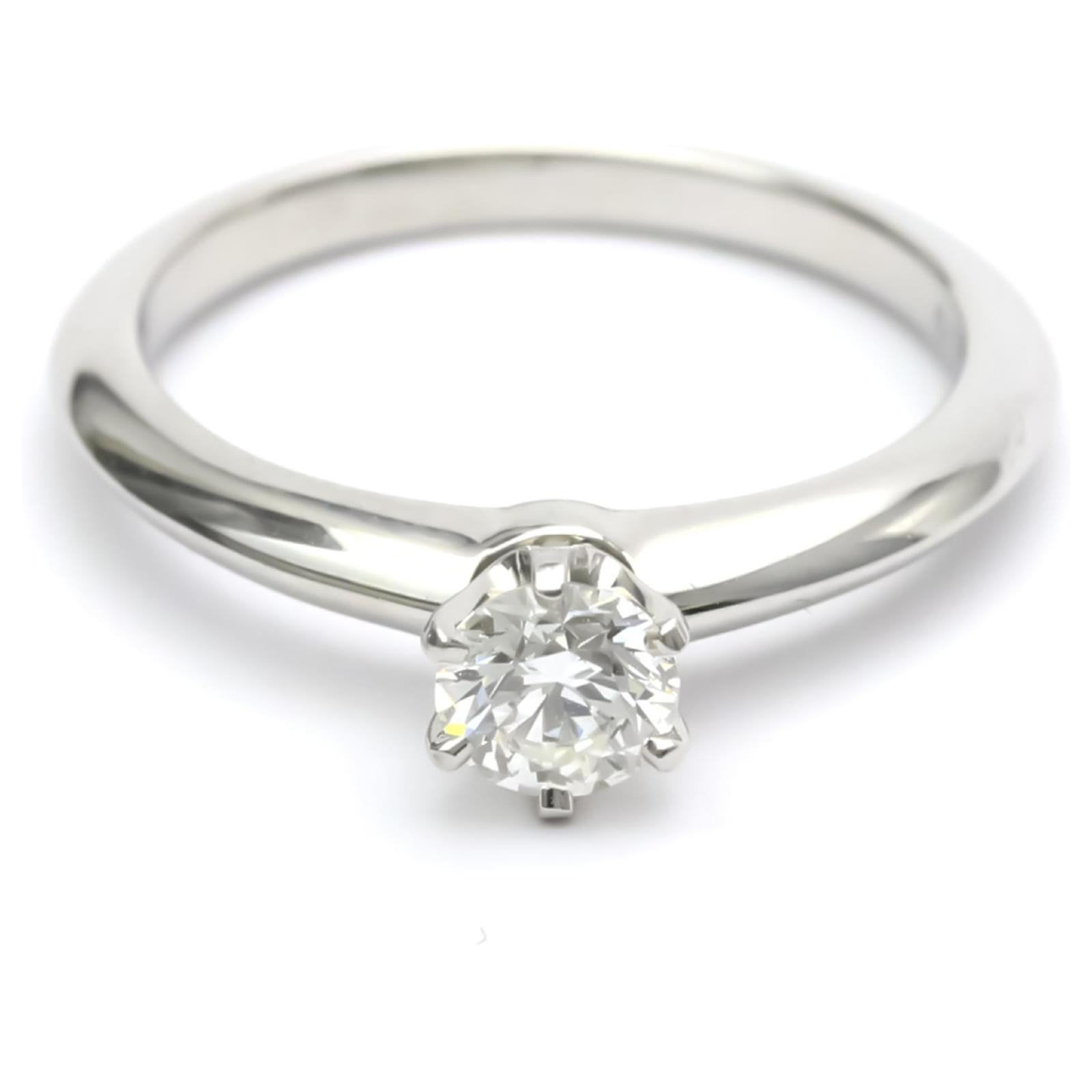 Tiffany & Co. Solitaire Silvery Platinum ref.720264 - Joli Closet