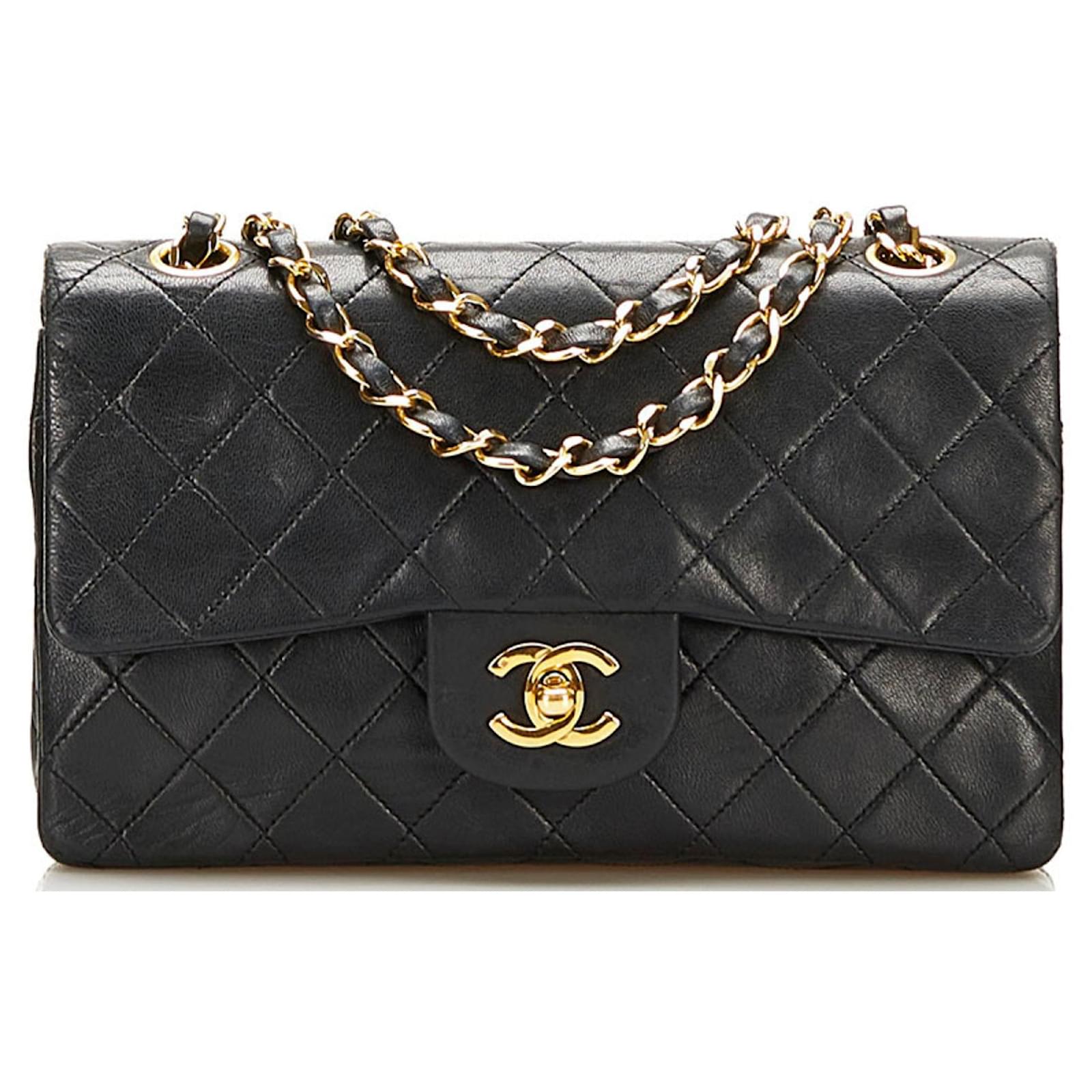 Chanel Timeless Cuir Noir ref.720873 - Joli Closet
