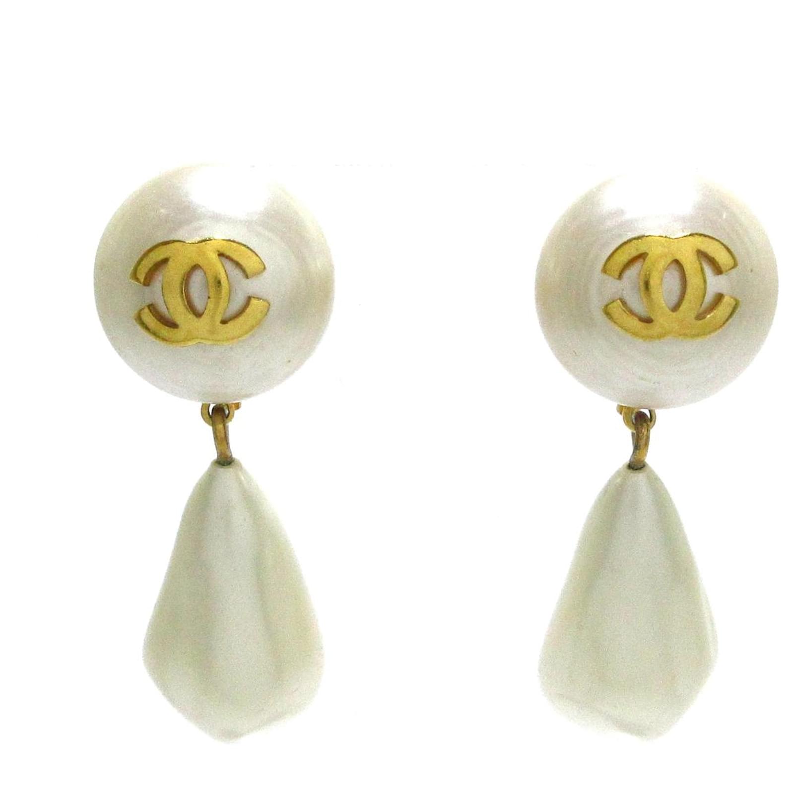 Chanel COCO Mark Weiß Perle ref.722132 - Joli Closet