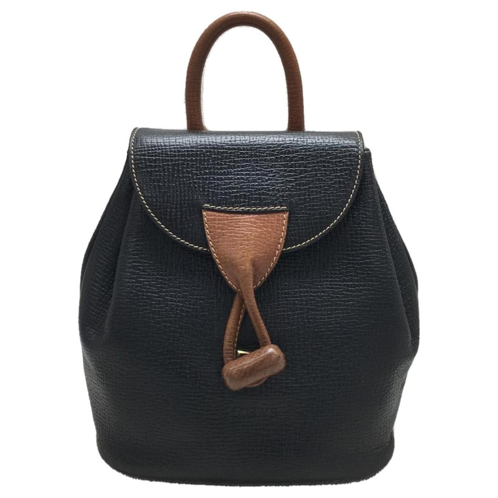 Loewe Backpack Black Leather ref.730605 - Joli Closet