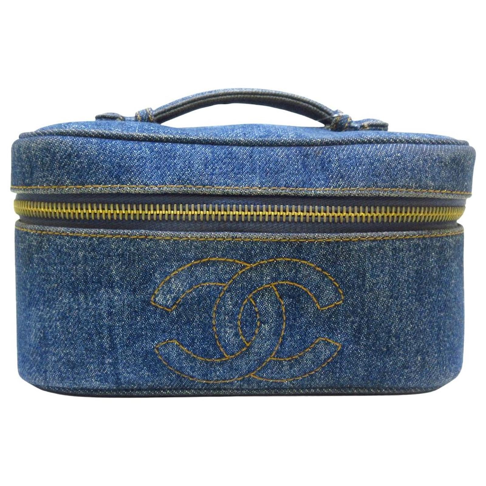 Chanel Vanity Blue Denim ref.731236 - Joli Closet