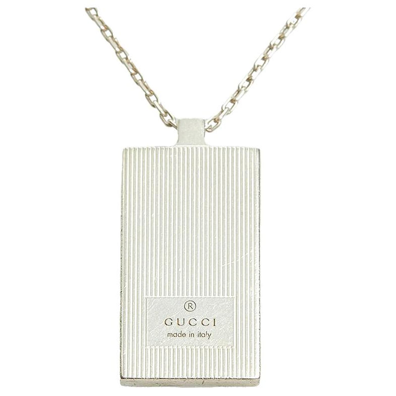 Gucci Logo Bar Pendant Necklace Silvery Silver Metal ref.734642 - Joli ...
