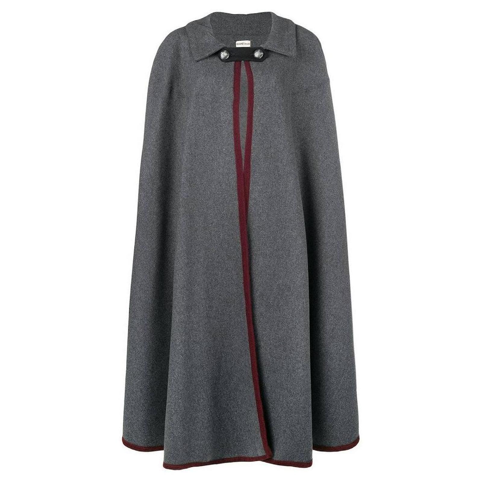Hermès Grey Wool Cape ref.739035 - Joli Closet