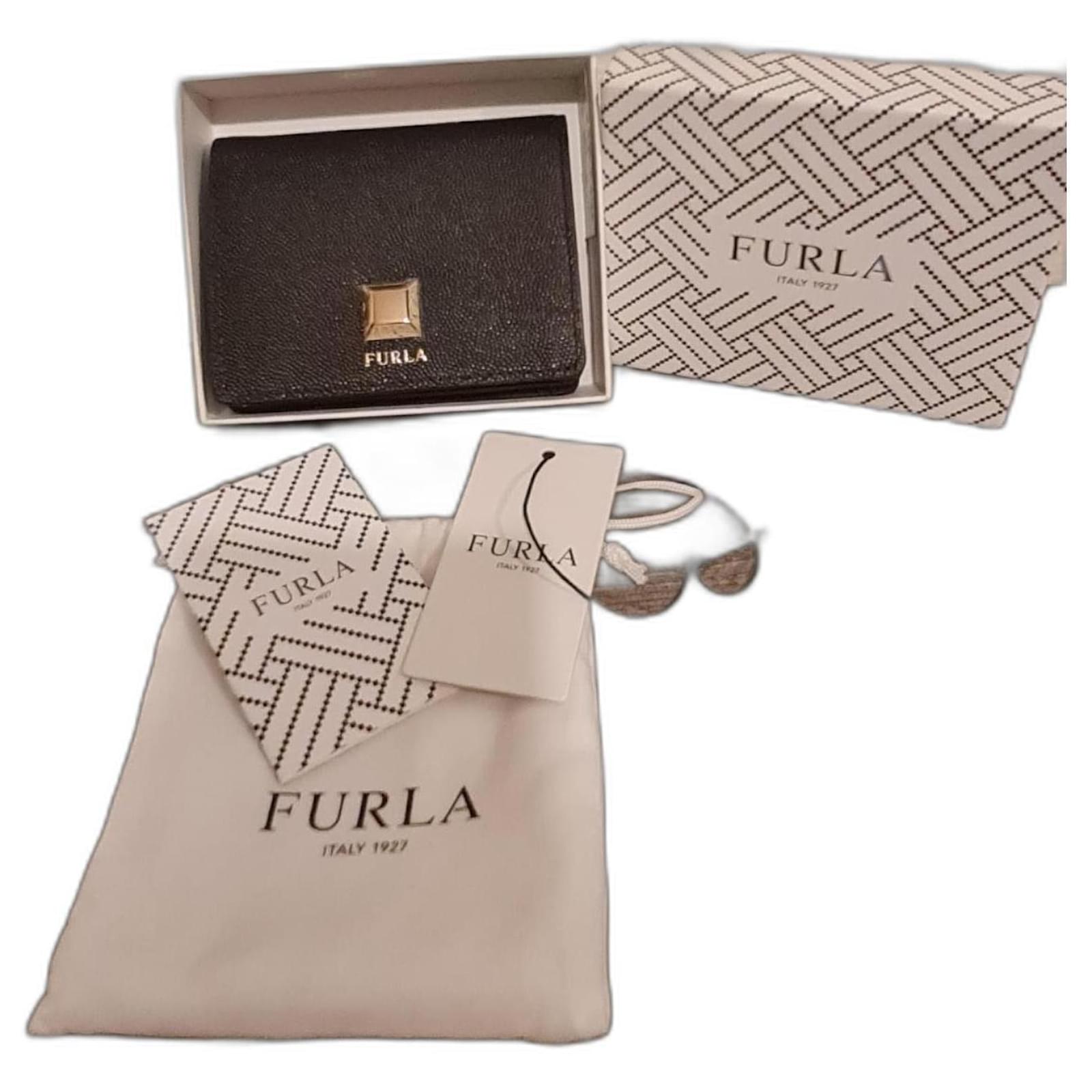Furla wallet New with tag and box Black Leather ref.738264 - Joli Closet