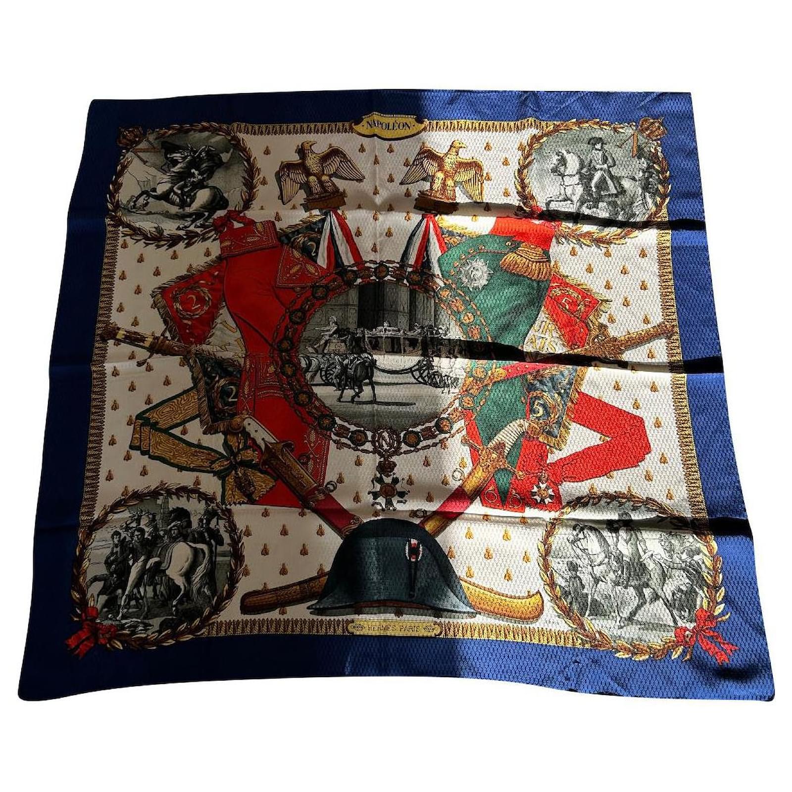 Hermès NAPOLEON Red Beige Light blue Silk ref.741512 - Joli Closet