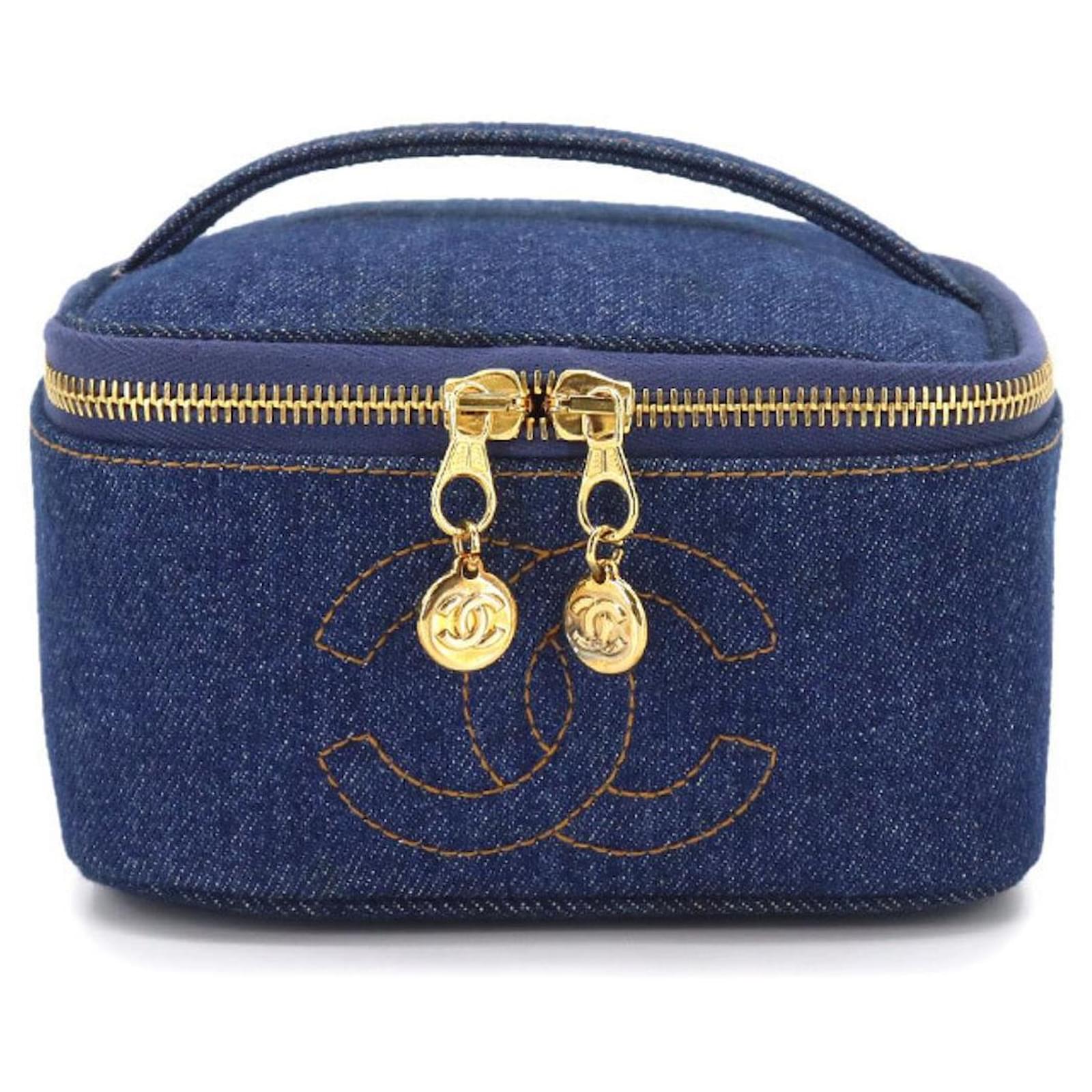 Chanel Vanity Blue Denim ref.748444 - Joli Closet