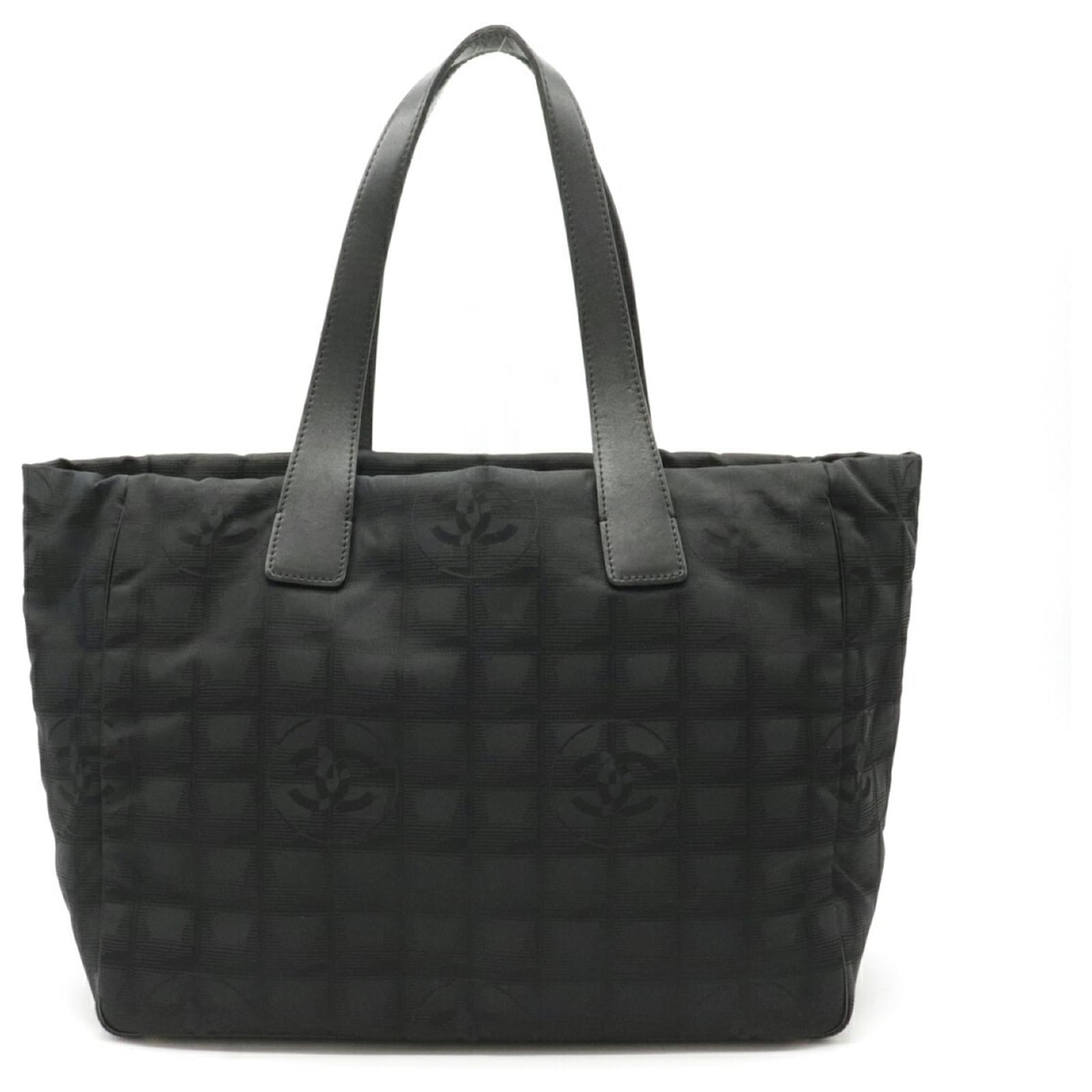 Chanel Travel line Black Synthetic ref.751685 - Joli Closet