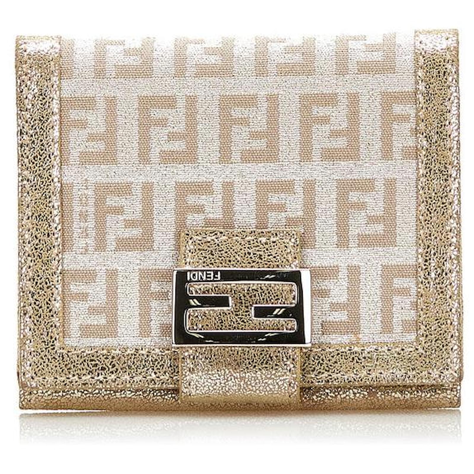 Fendi Zucchino Compact Wallet Beige Cloth ref.753439 - Joli Closet