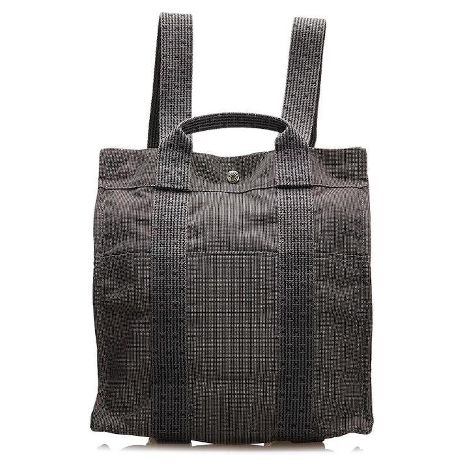 Hermès Toile Herline Backpack Grey Cloth ref.753470 - Joli Closet