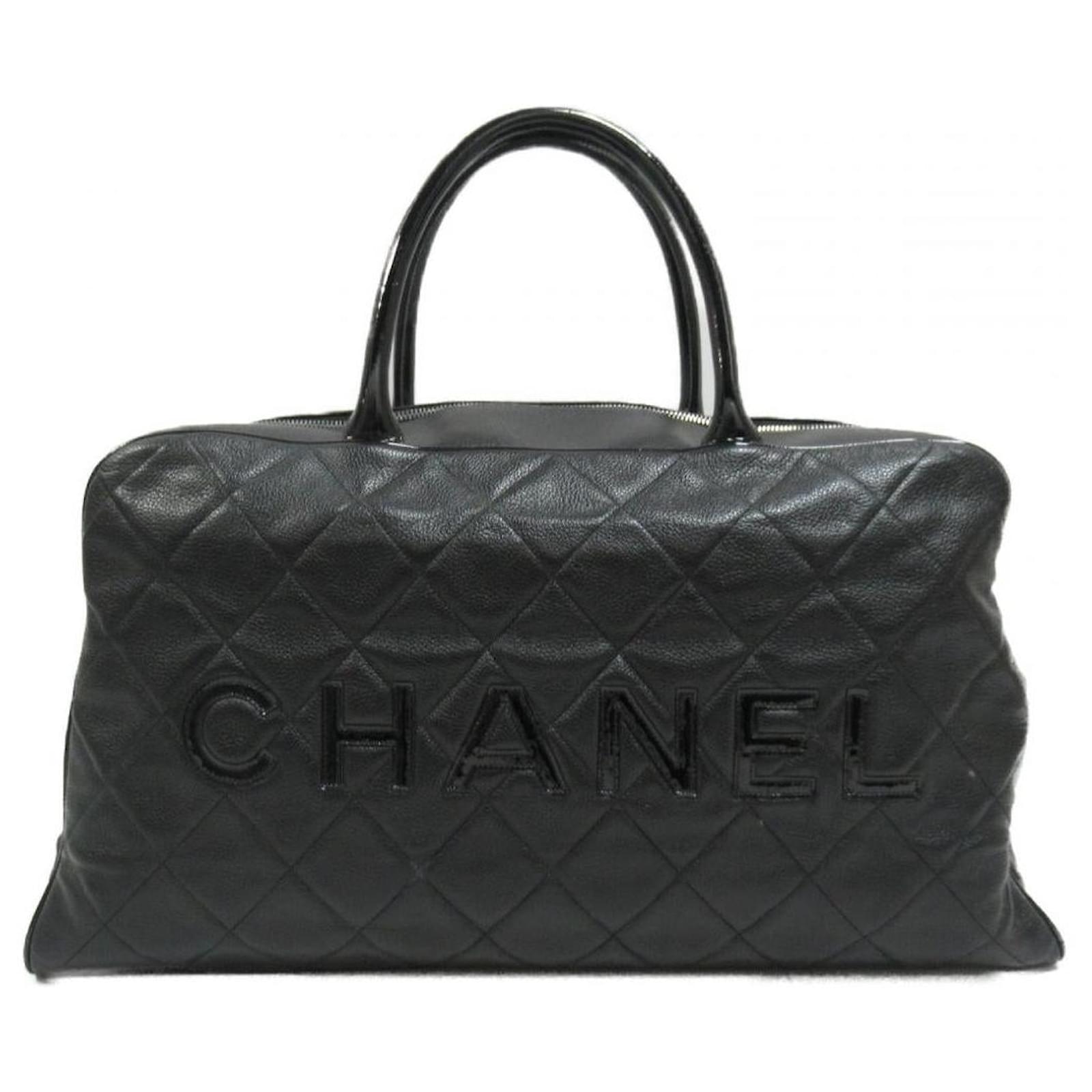 Chanel Matelasse Boston Bag Black ref.753628 - Joli Closet