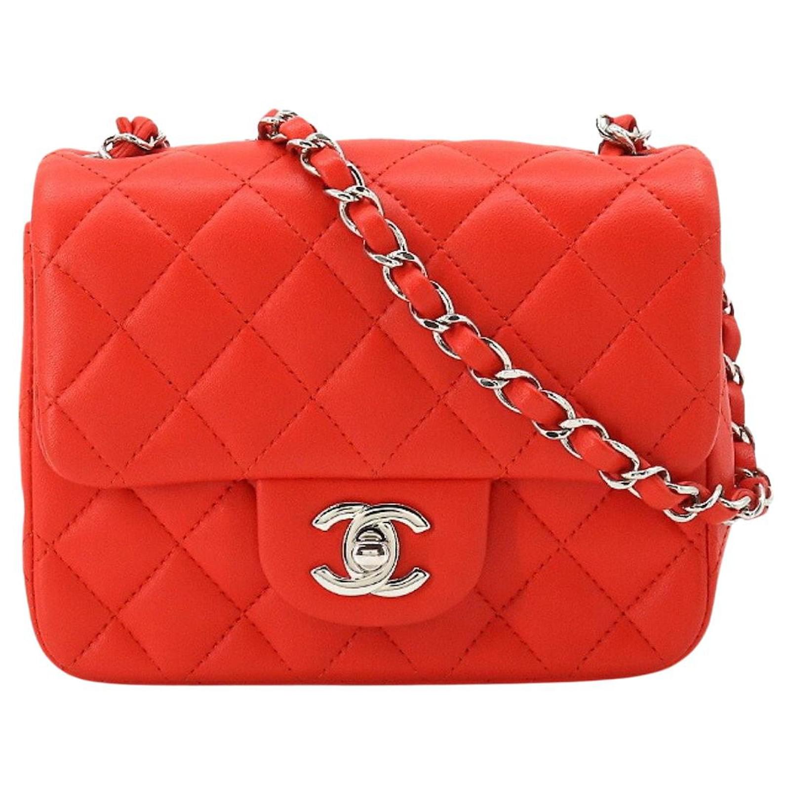 Chanel Timeless Red Leather ref.754627 - Joli Closet