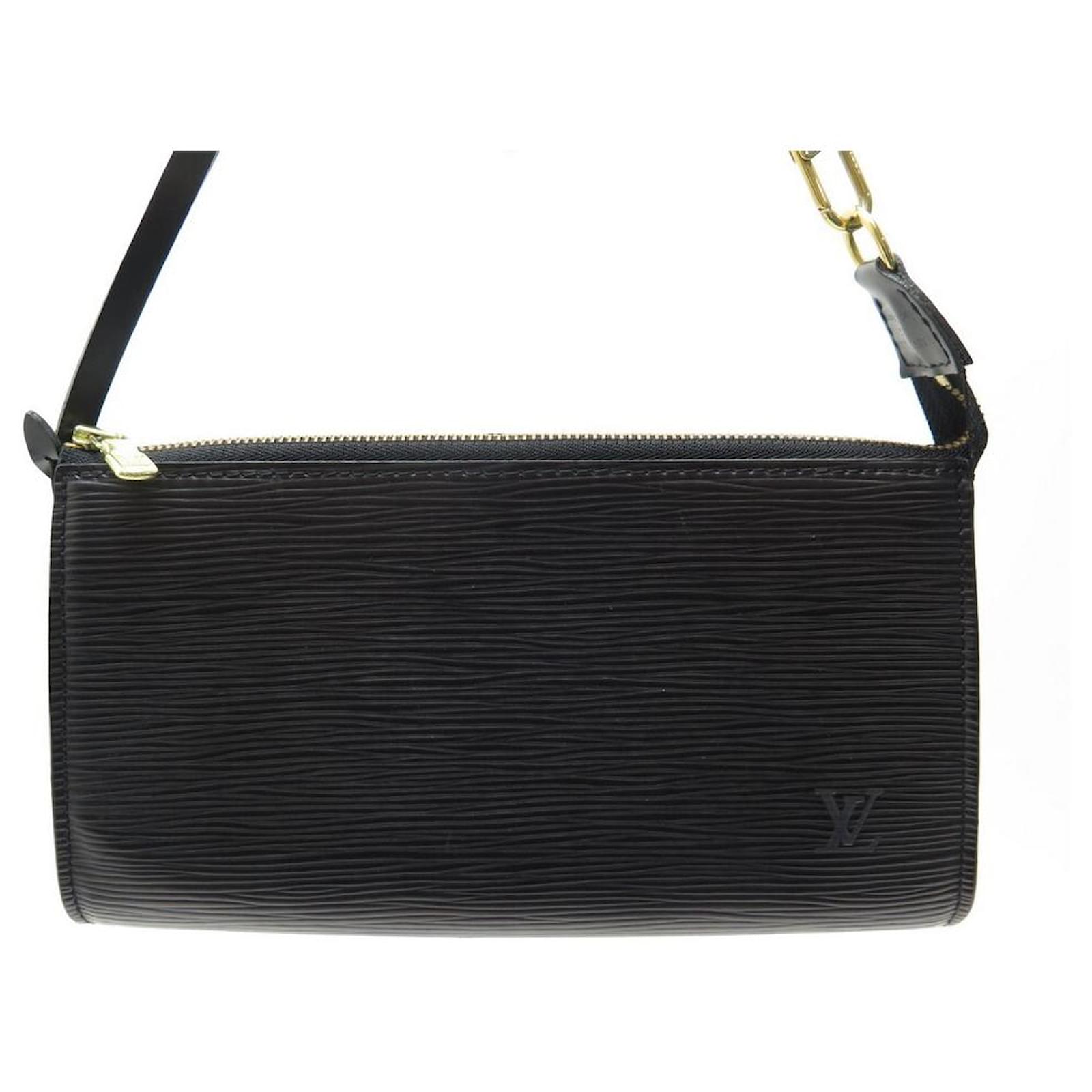 NEUF SAC A MAIN LOUIS VUITTON POCHETTE ACCESSOIRES M52942 CUIR EPI NOIR ...