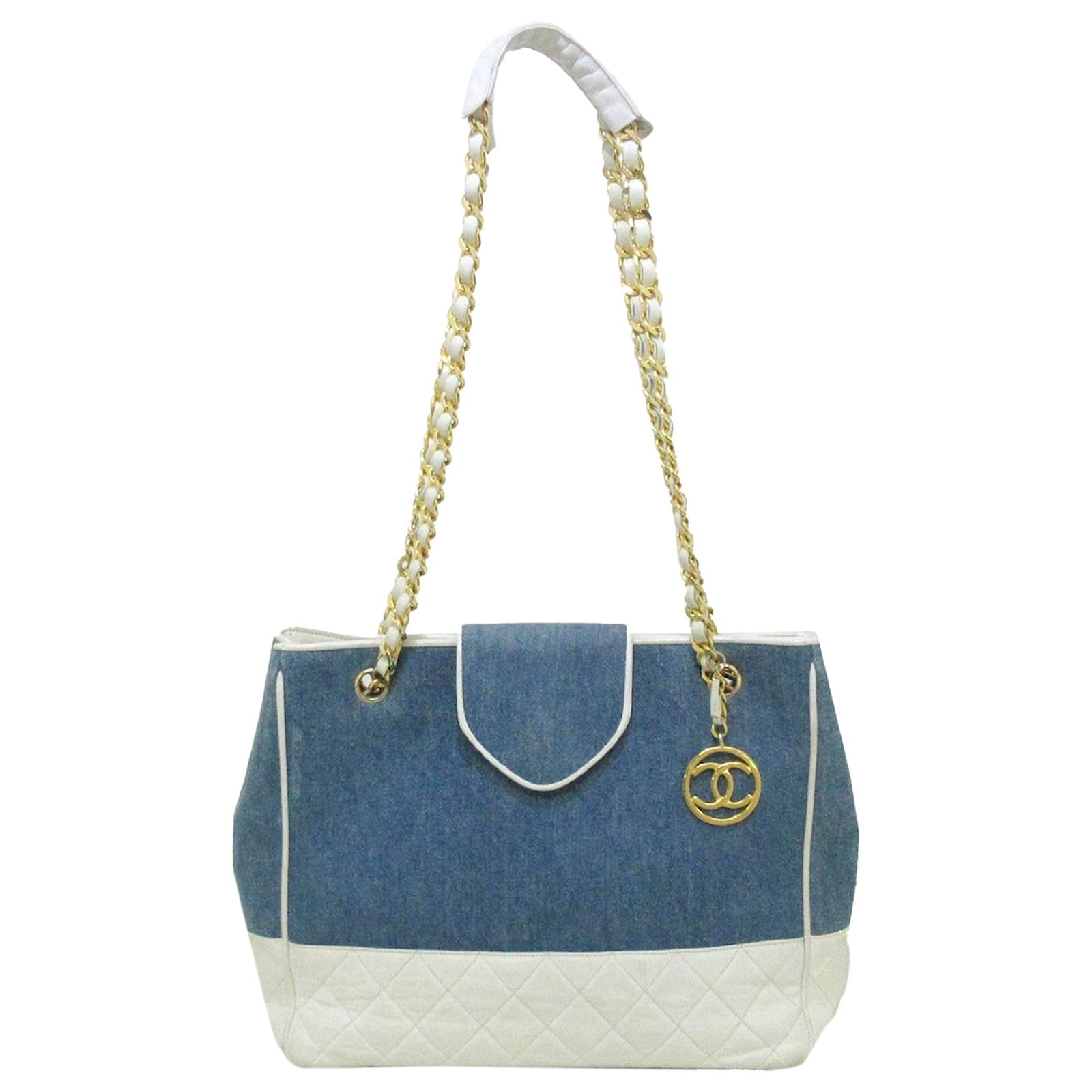 Chanel Blue Denim Tote Cloth ref.762654 - Joli Closet