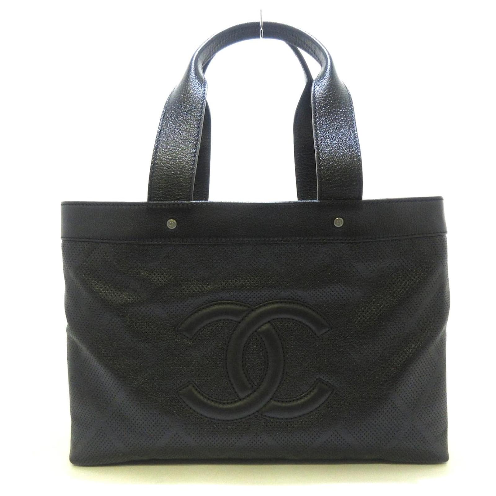 Chanel Coco Mark Black Leather ref.762933 - Joli Closet