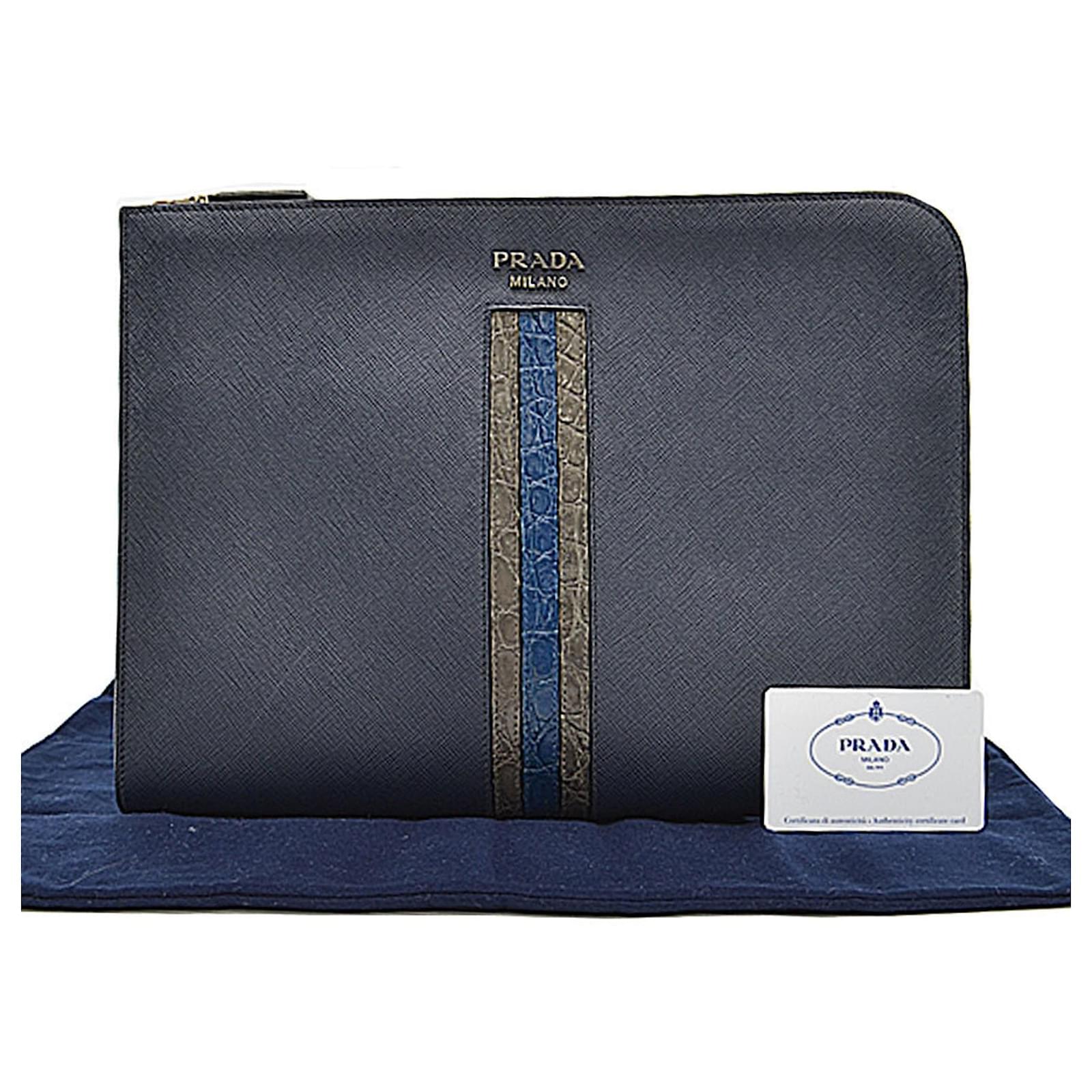 Prada Navy blue Leather ref.766724 - Joli Closet