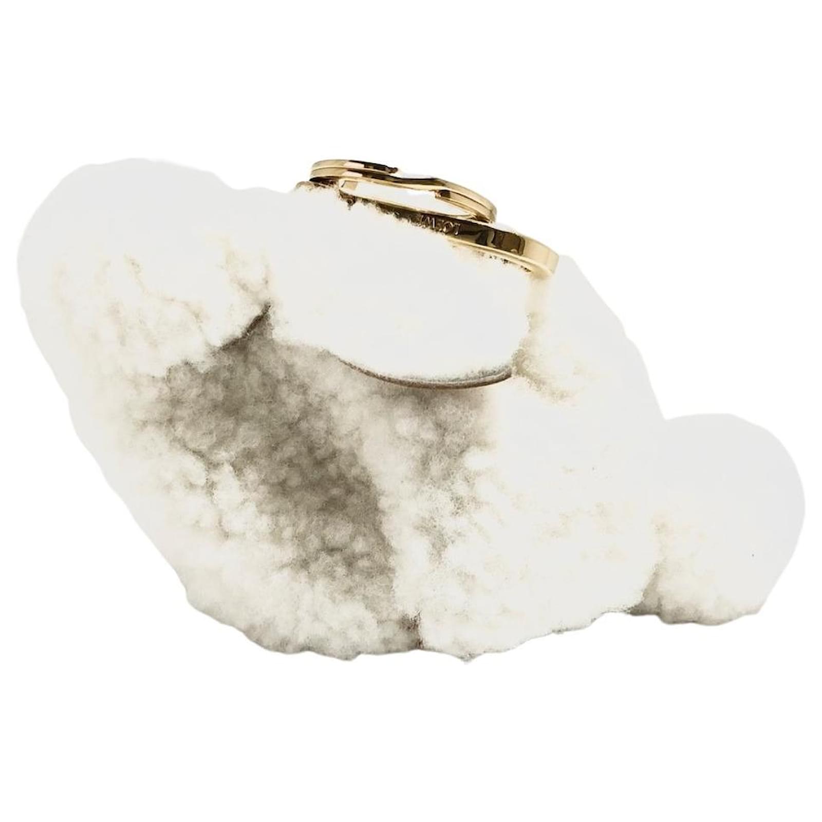 Loewe Rabbit White Fur ref.767976 - Joli Closet