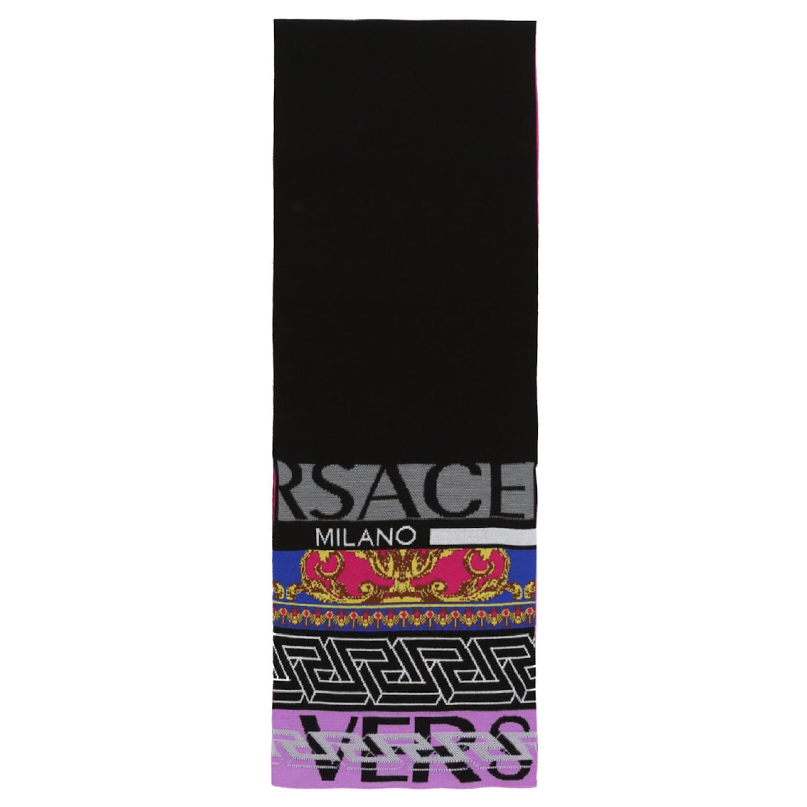 Versace Medusa Renaissance Scarf Black ref.770387 - Joli Closet