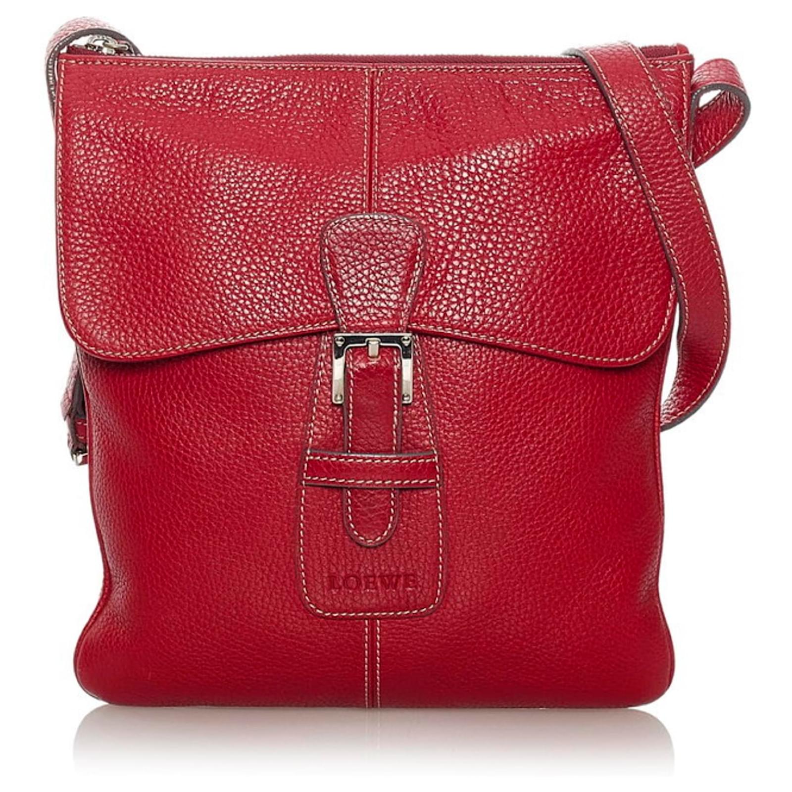 Loewe Red Leather ref.775801 - Joli Closet