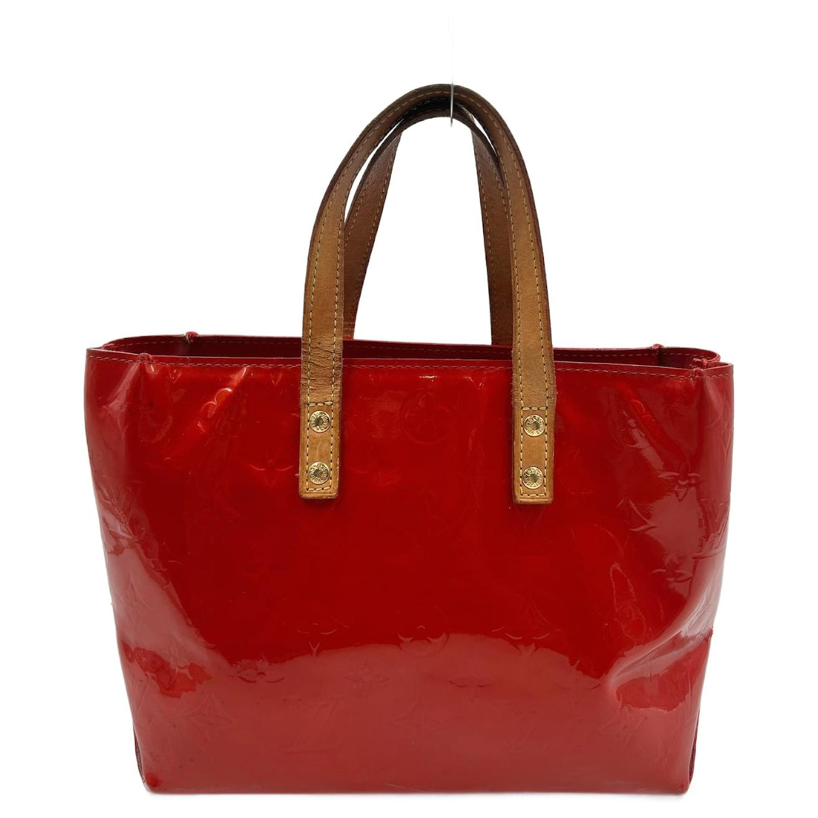 Red Leather Louis Vuitton Reade ref.779580 - Joli Closet