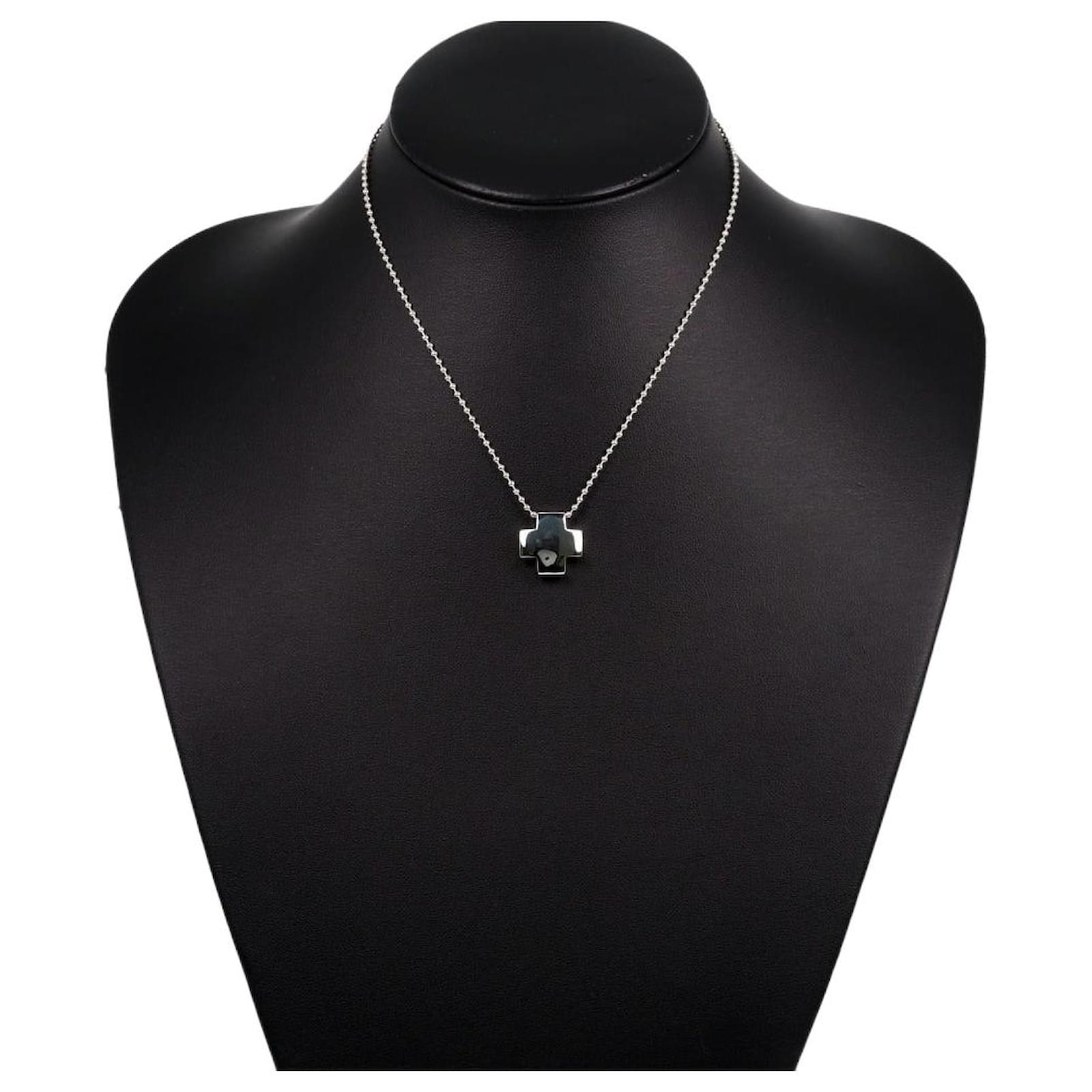 TIFFANY & CO. Roman cross Silvery Silver ref.780425 - Joli Closet