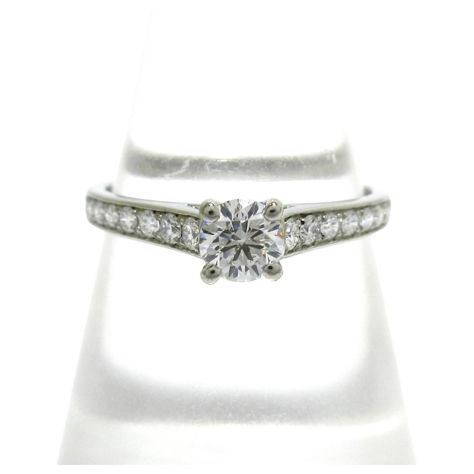 Van Cleef & Arpels Romantique Solitaire Platine Argenté ref.783040 ...