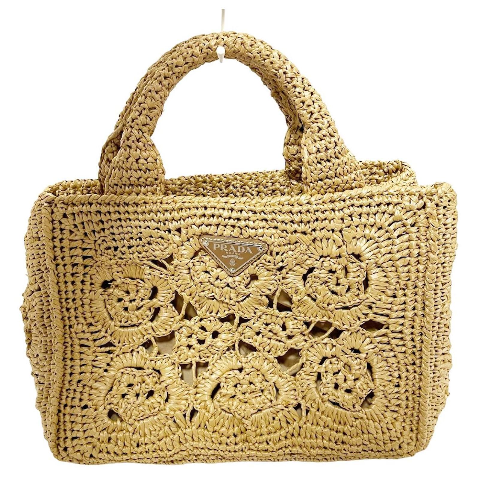 Prada Beige Synthetic ref.784856 - Joli Closet