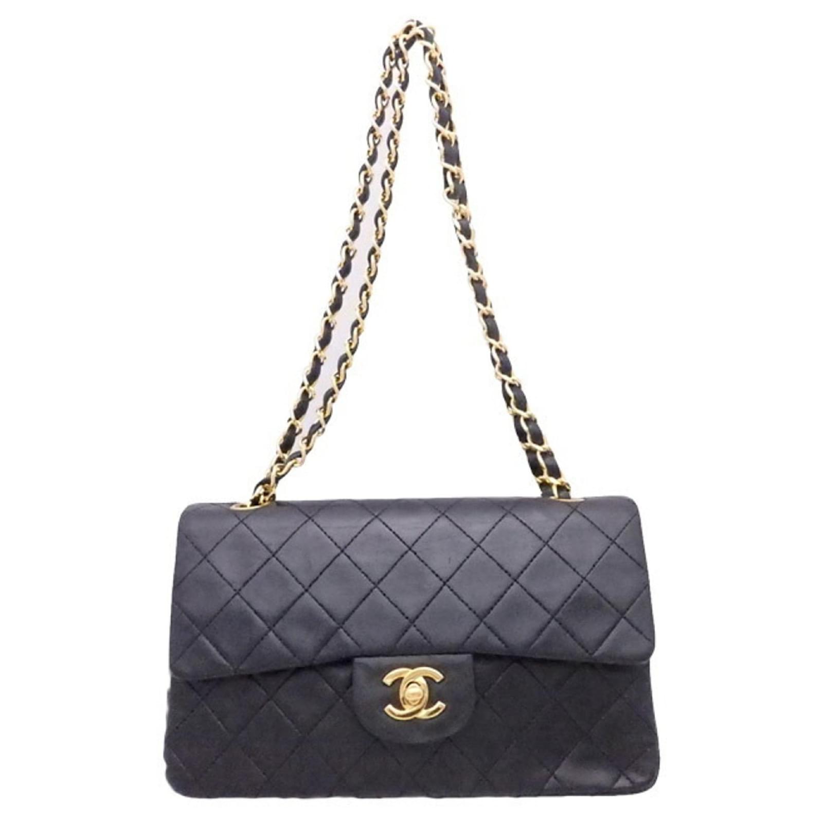 Chanel Timeless Black Leather ref.790338 - Joli Closet