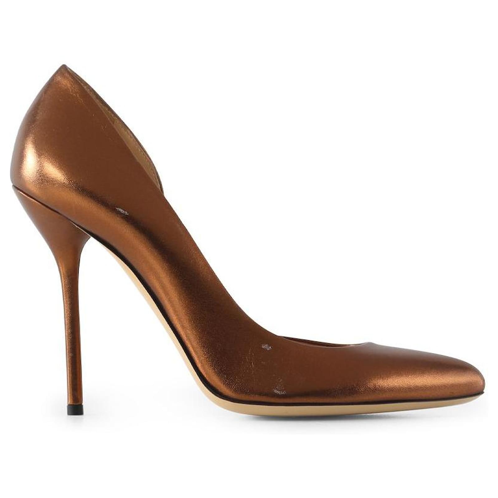 Gucci Metallic Bronze Noah Pointy Toe D'Orsay Pumps (Sold) - Joli Closet