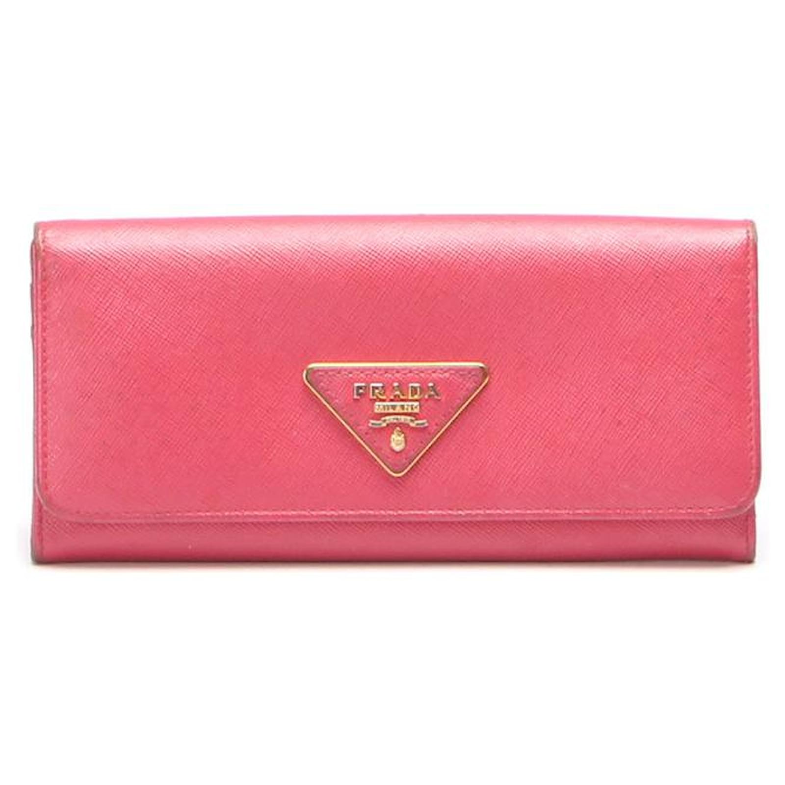 Prada Saffiano Leather Flap Wallet Pink Cloth ref.791689 - Joli Closet