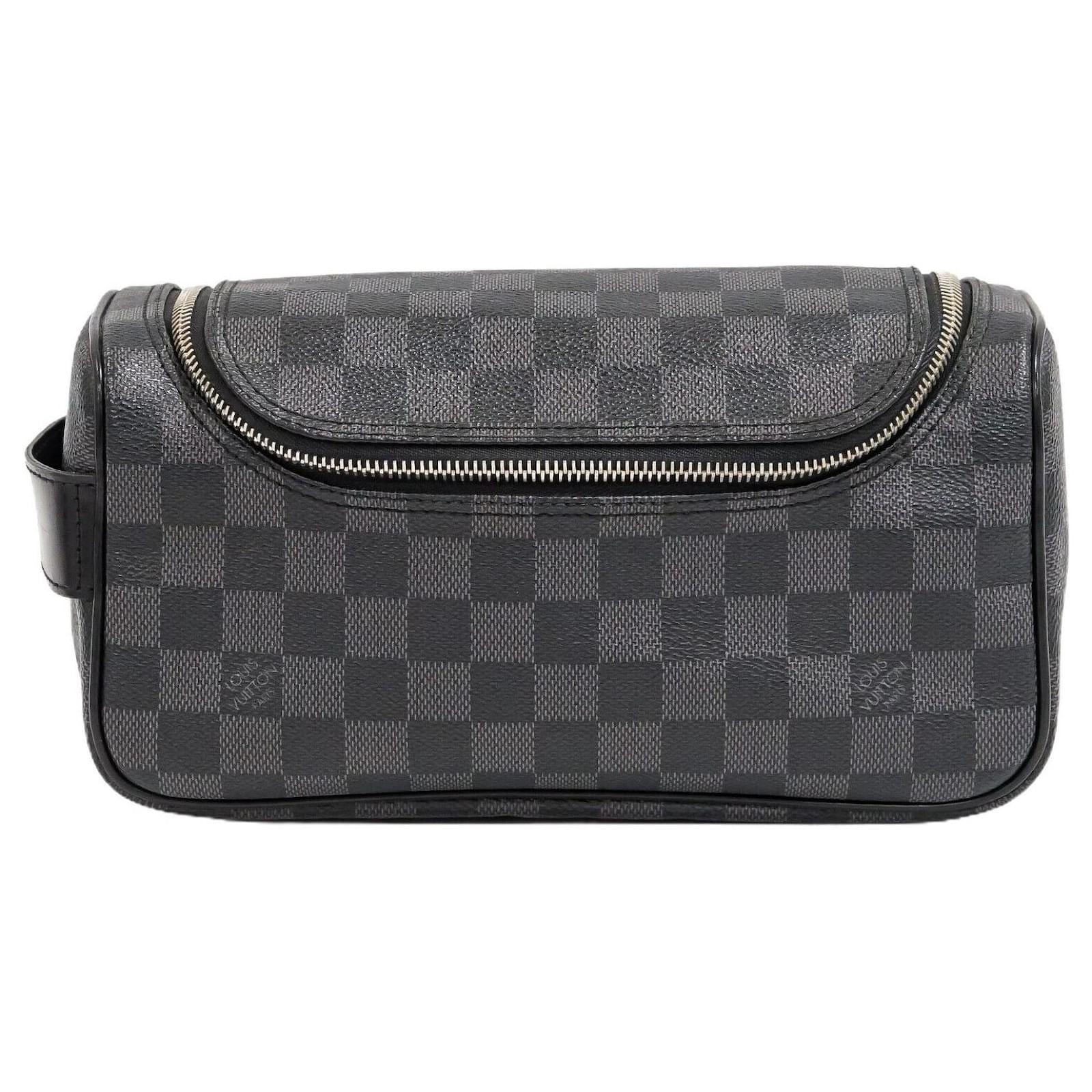 Louis Vuitton Poche Toilette