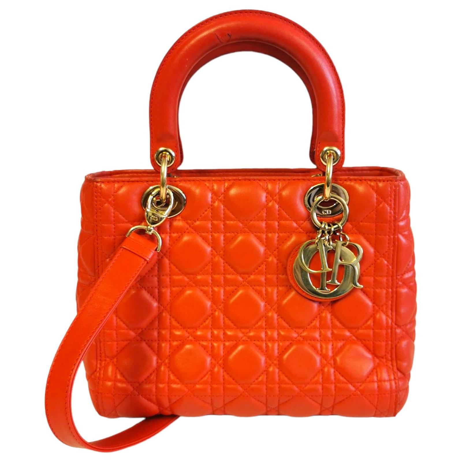 Dior Lady Dior Rouge Cannage Cuir Matelassé Doré ref.796713 - Joli Closet