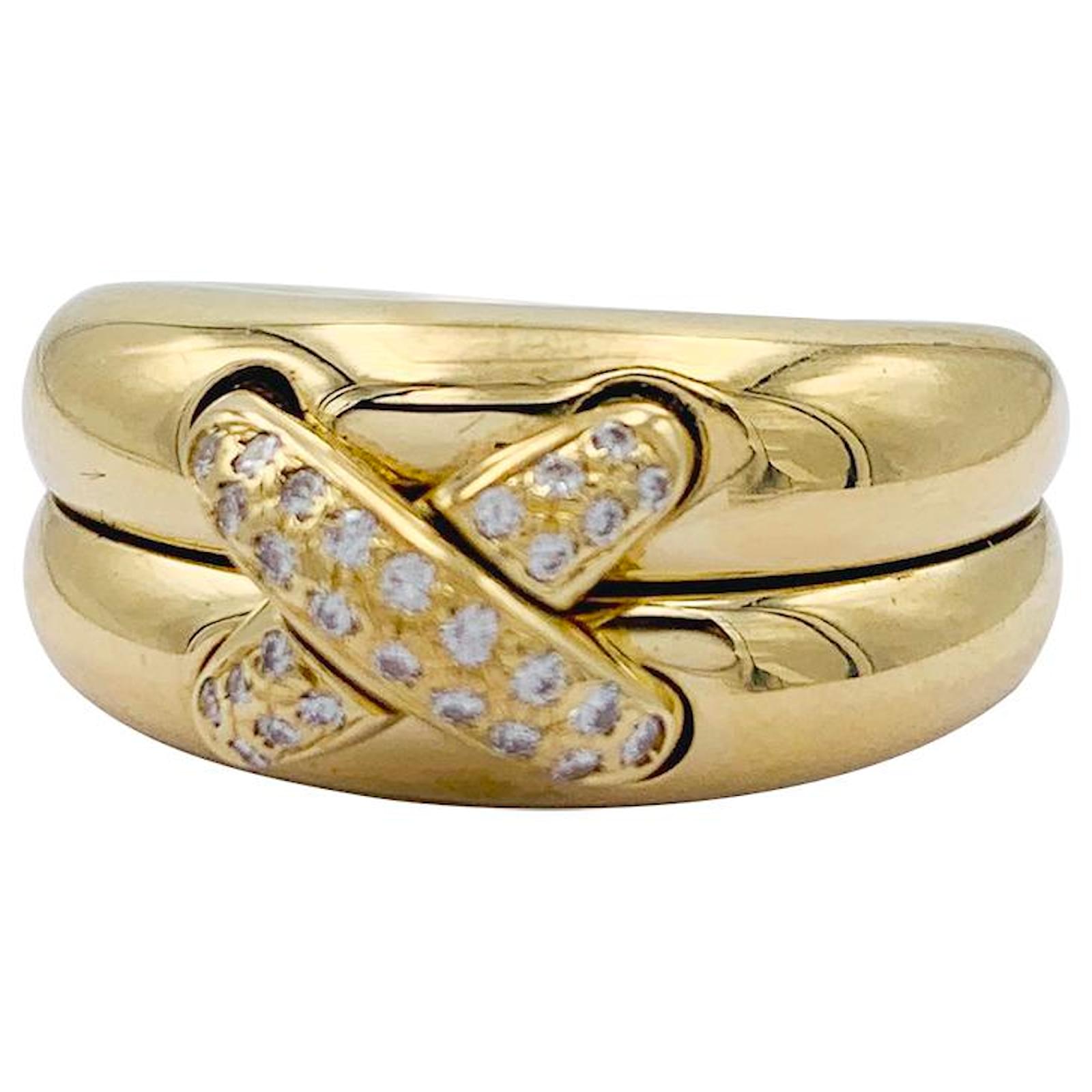 Chaumet ring, "Connections", Yellow gold and diamonds. White gold ref ...