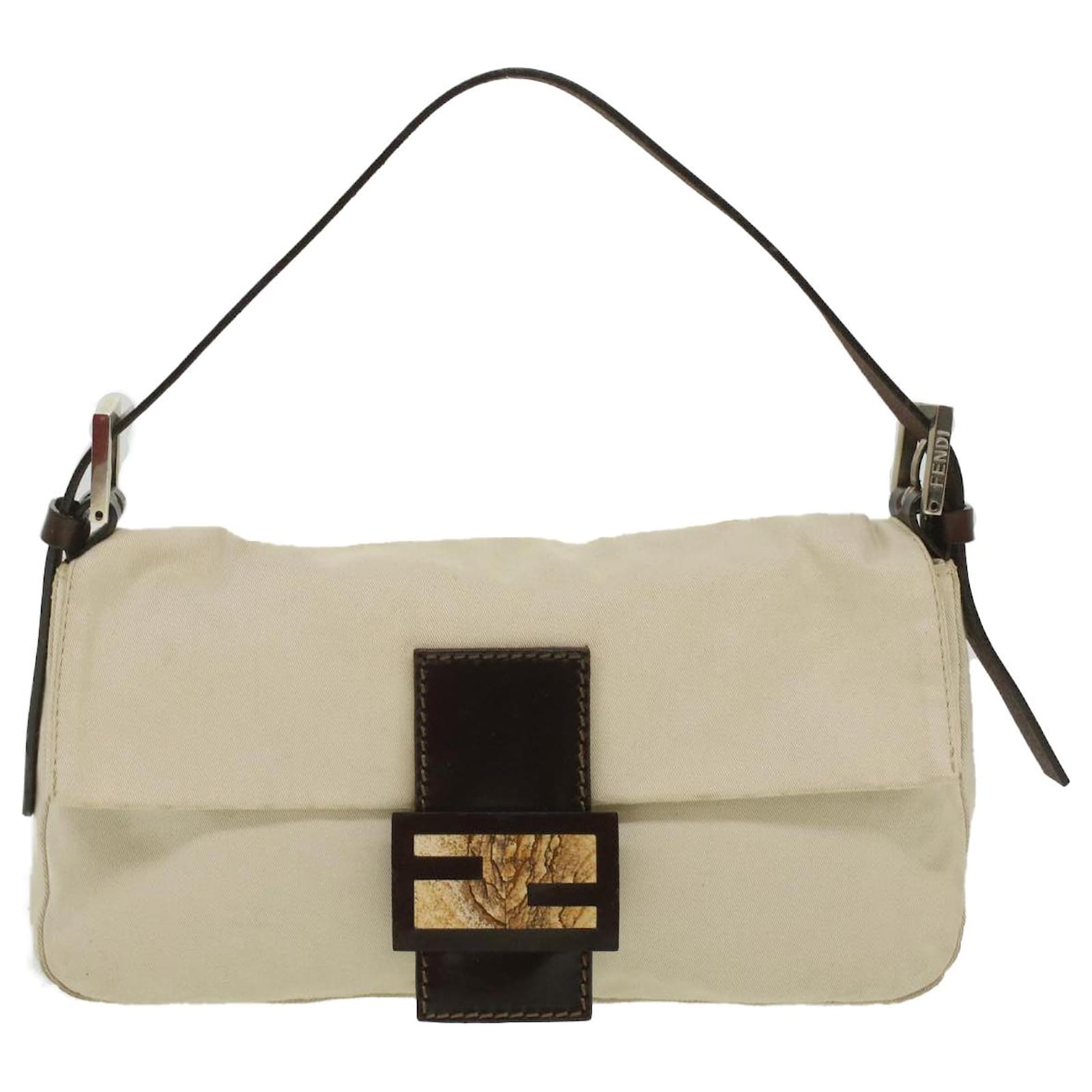 Fendi baguette Beige Cloth ref.798634 - Joli Closet