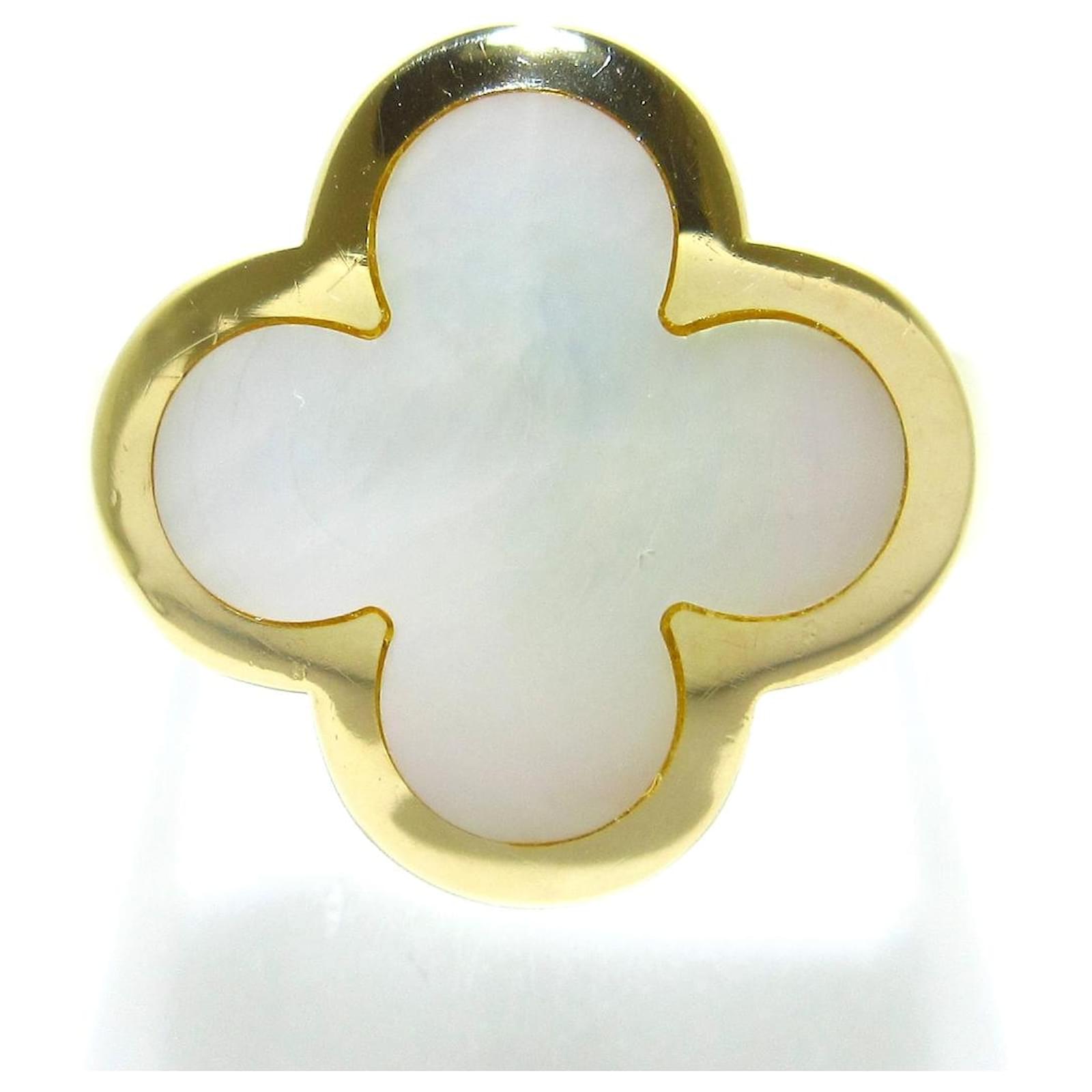 Van Cleef & Arpels Alhambra Golden Gold-plated ref.807038 - Joli Closet