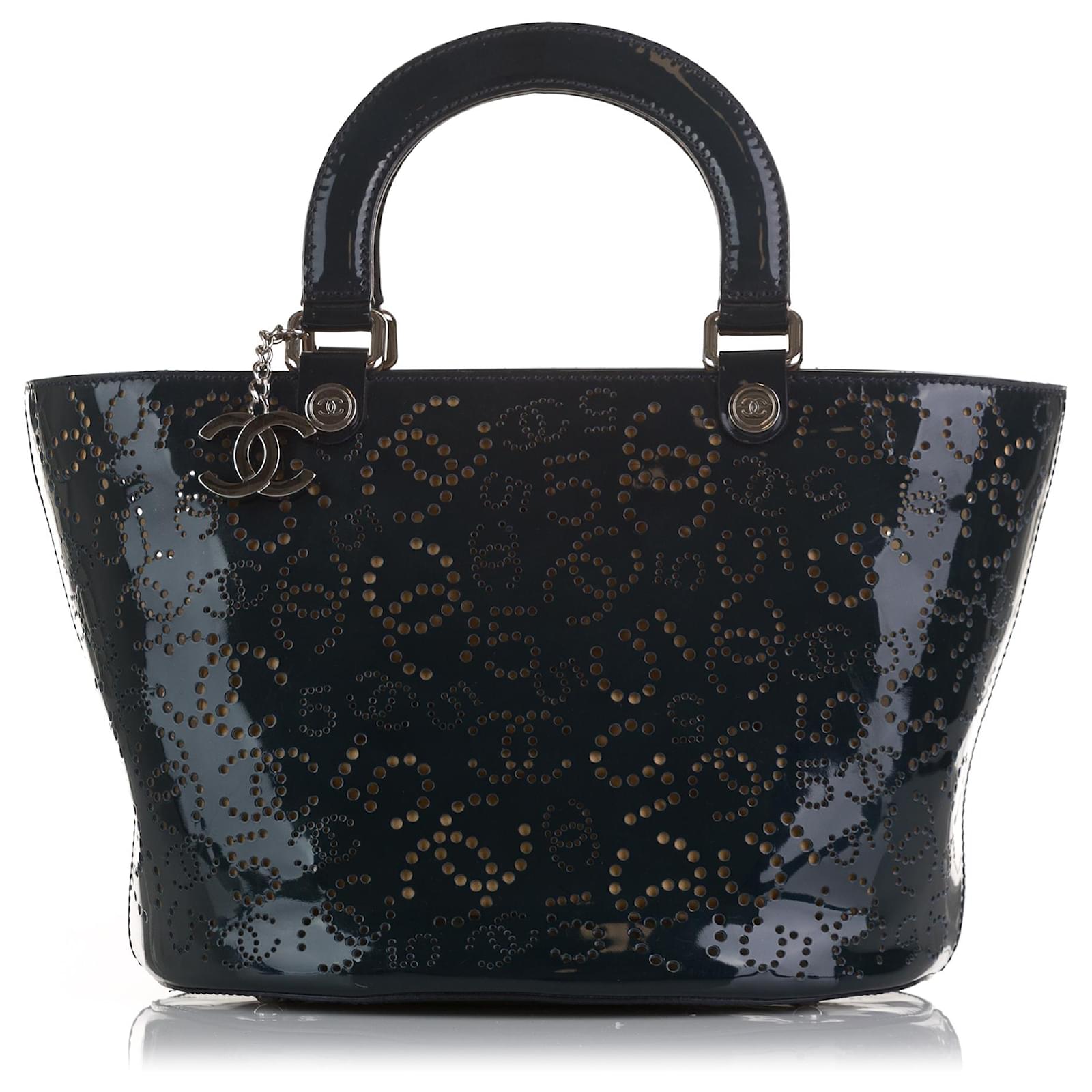 Chanel Black CC No. 5 handbag Leather Patent leather ref.807108 - Joli ...