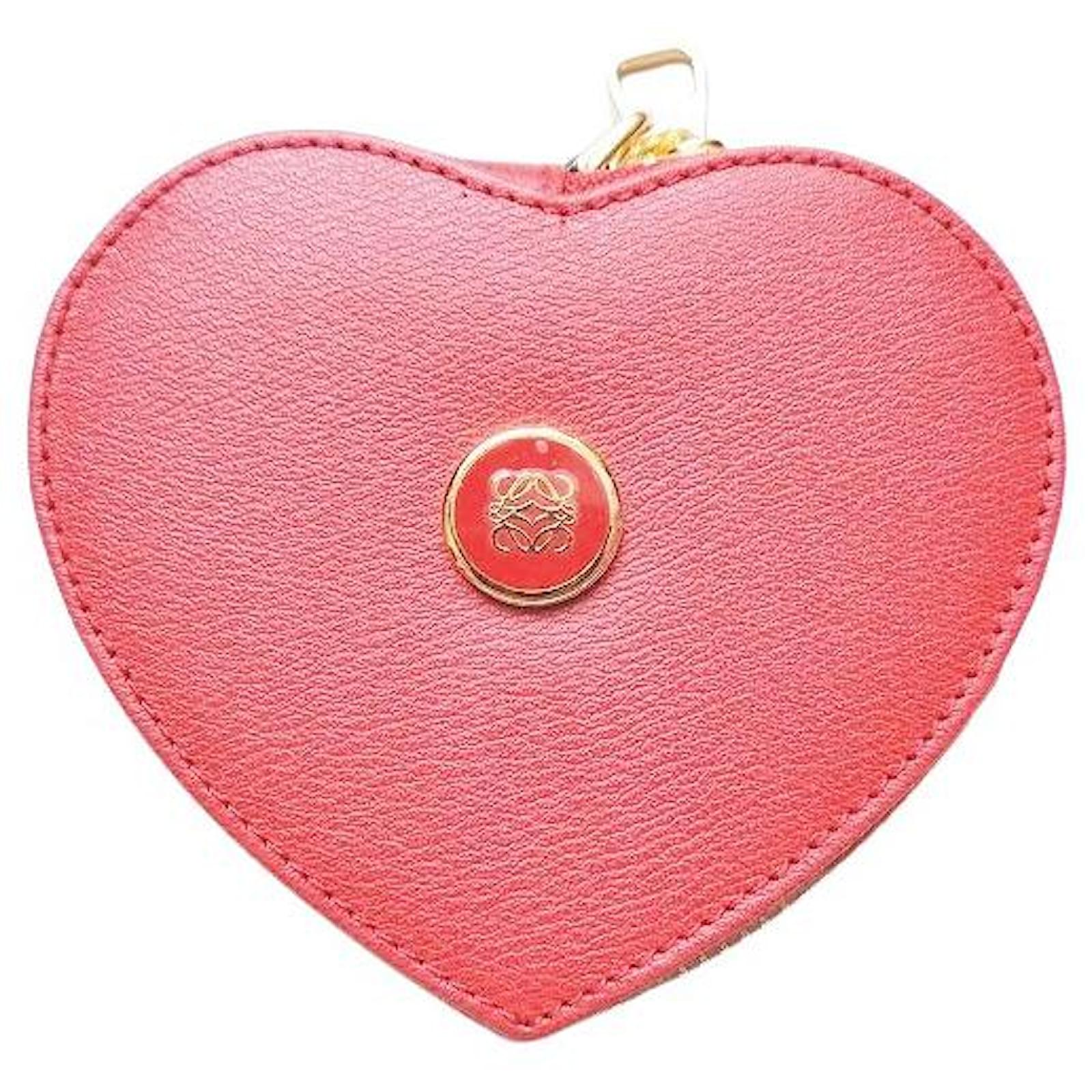 Loewe Red Leather ref.815501 - Joli Closet