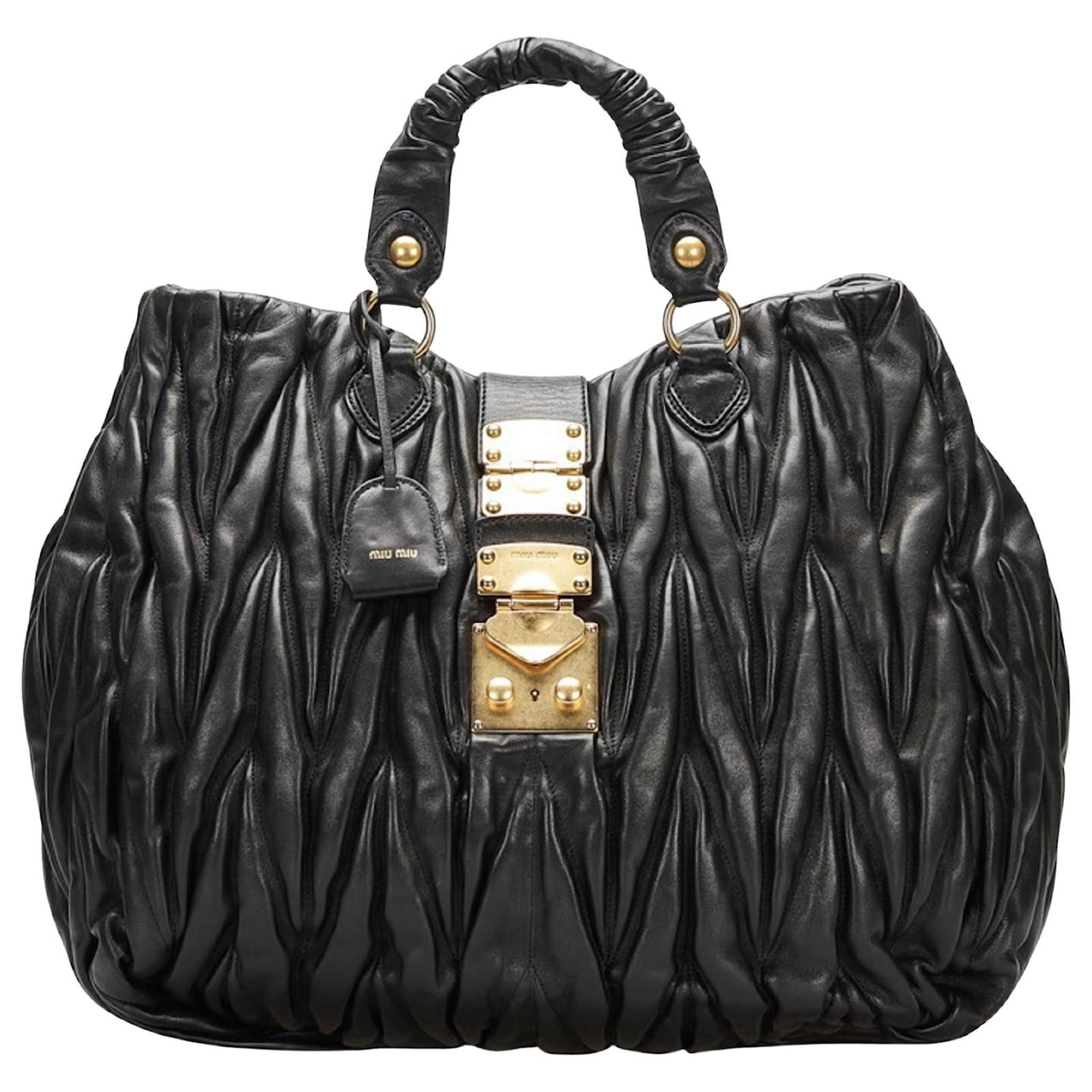 Miu Miu Matelassé Cuir Noir ref.818622 - Joli Closet