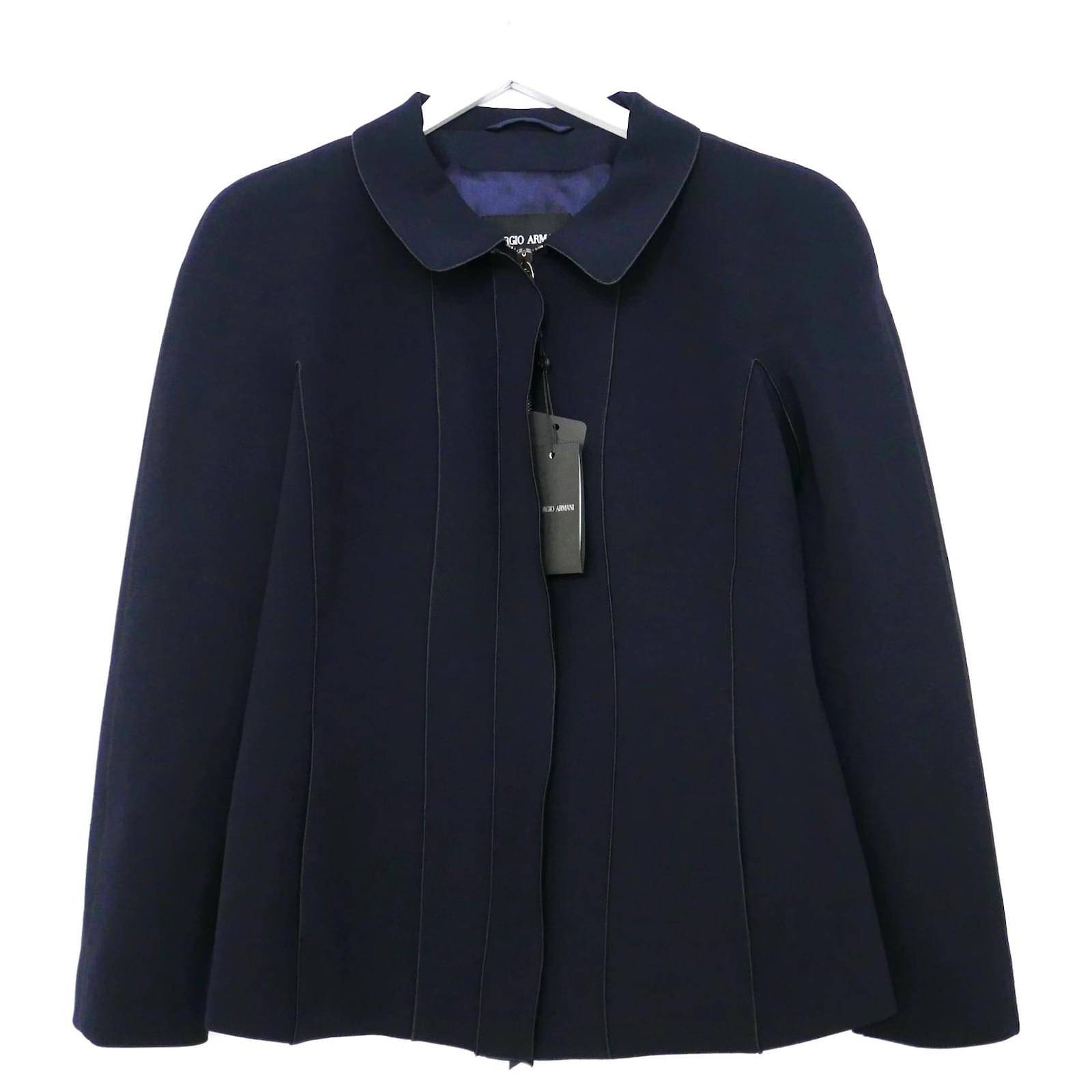 Giorgio Armani Navy Panelled Jacket Navy blue Wool ref.822413 - Joli Closet
