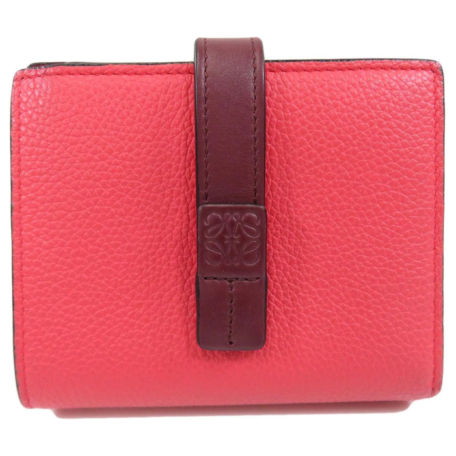 Loewe Red Leather ref.823377 - Joli Closet