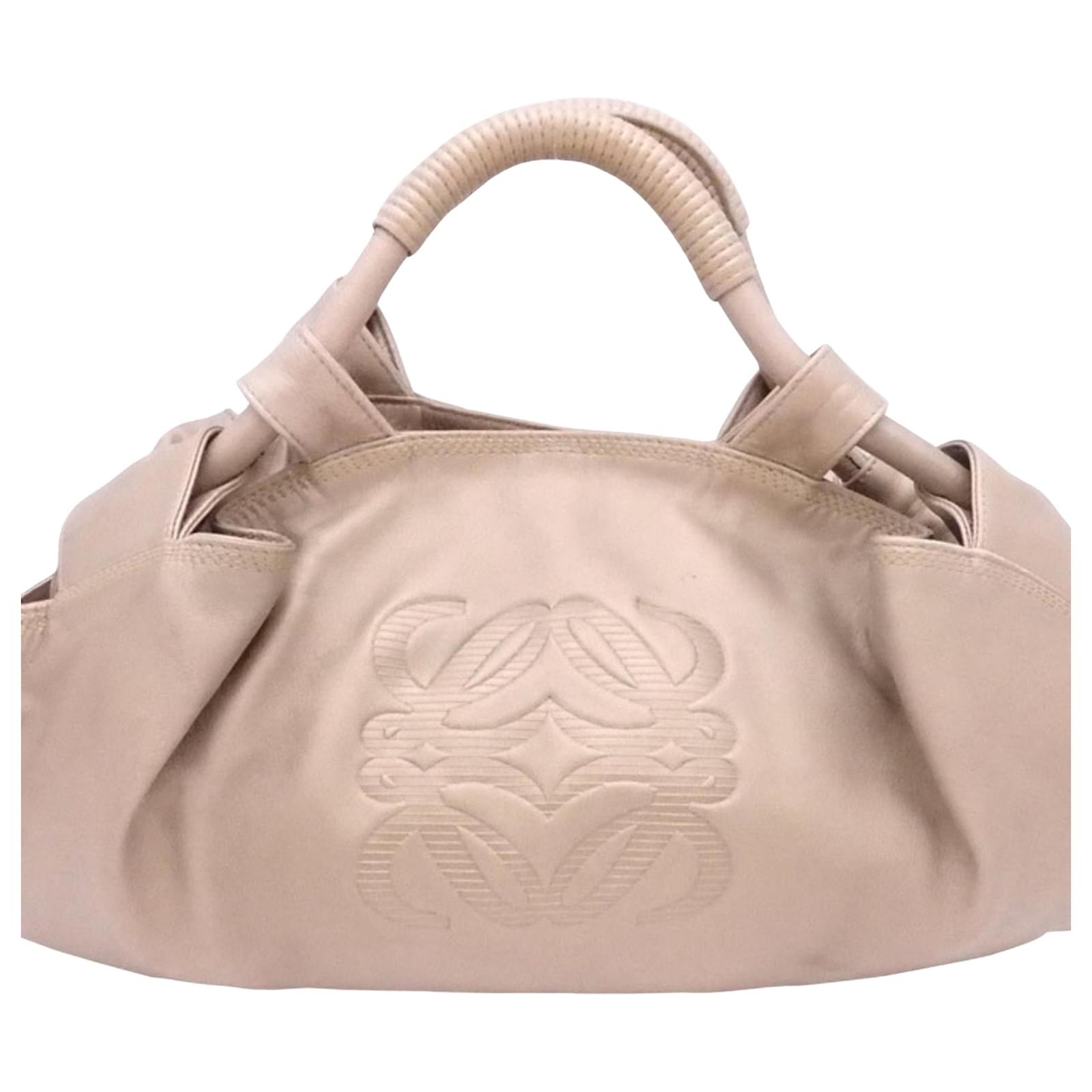 Loewe Nappa Beige Leather ref.830412 - Joli Closet