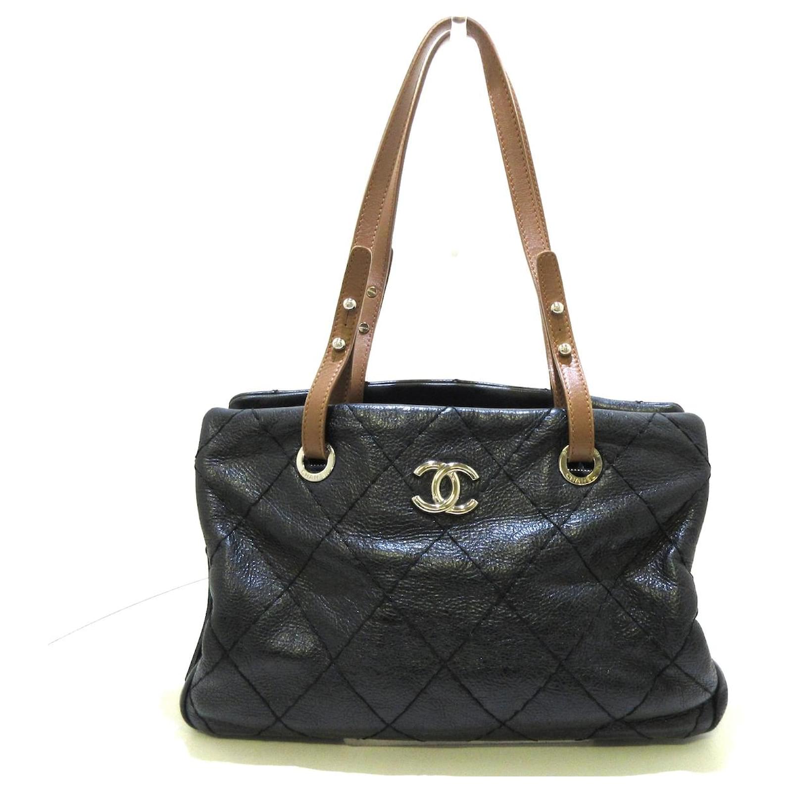Chanel Black Metal ref.836577 - Joli Closet