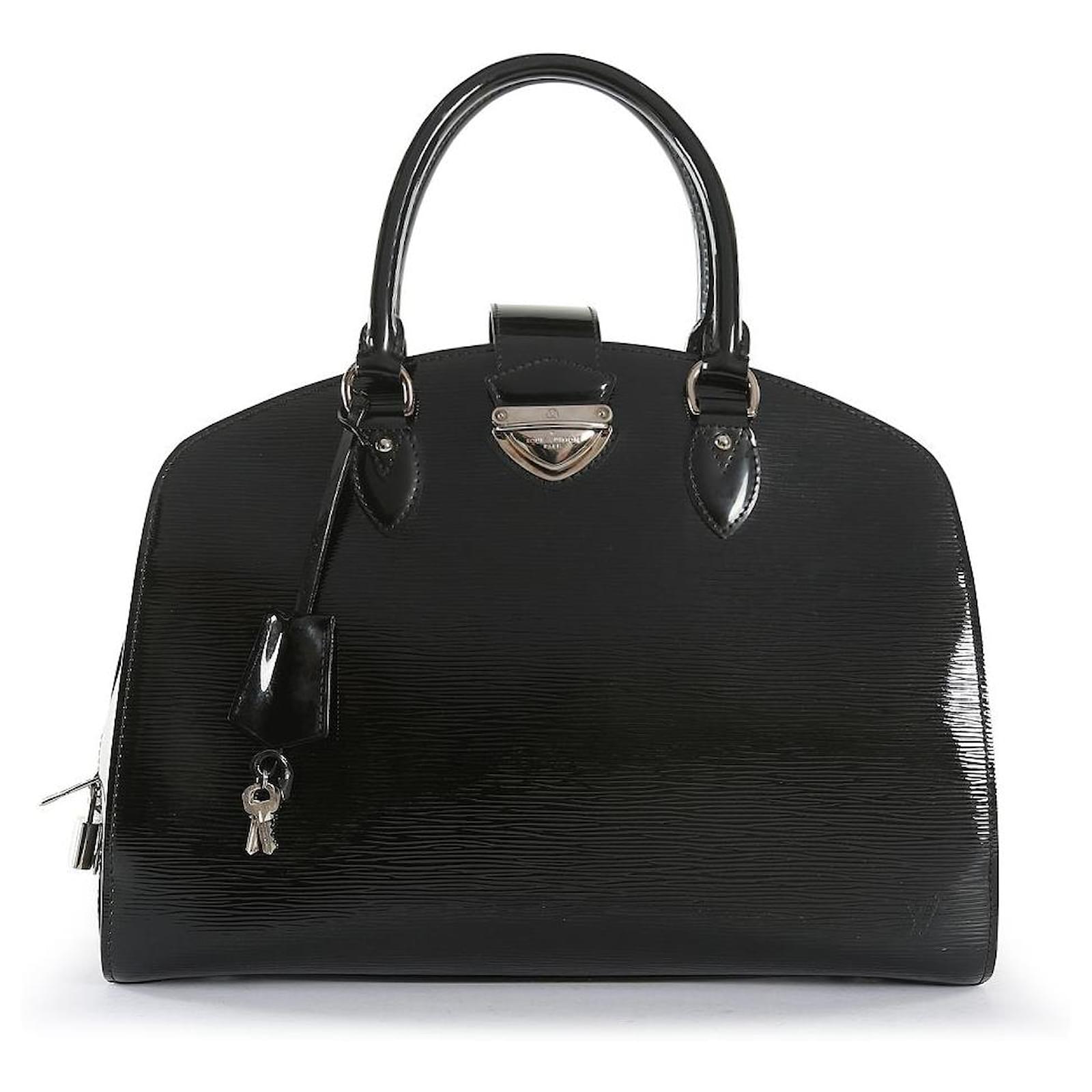 Louis Vuitton Black Patent Epi Leather Pont Neuf GM Bag ref.839544 ...