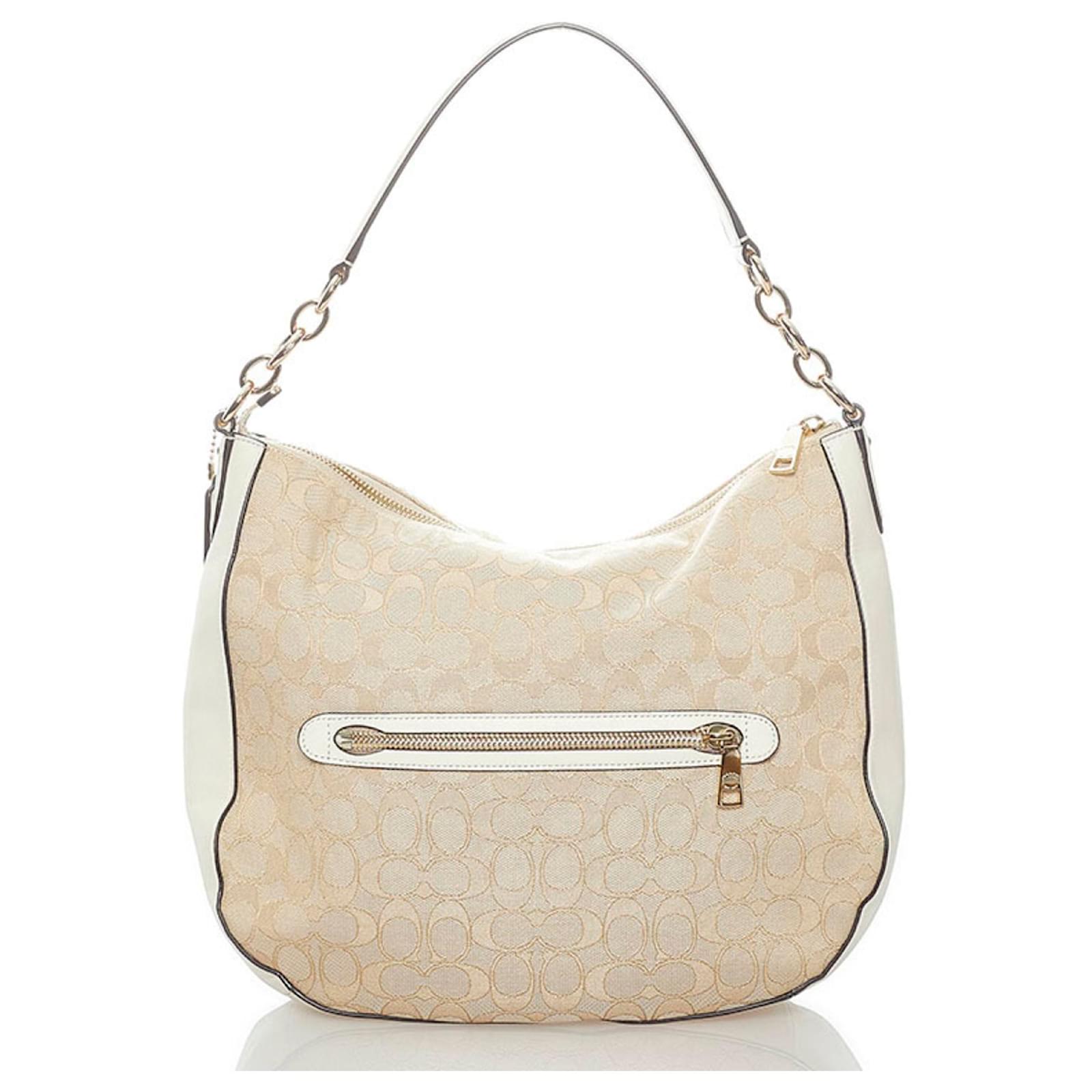 Coach Beige Leather ref.840075 - Joli Closet