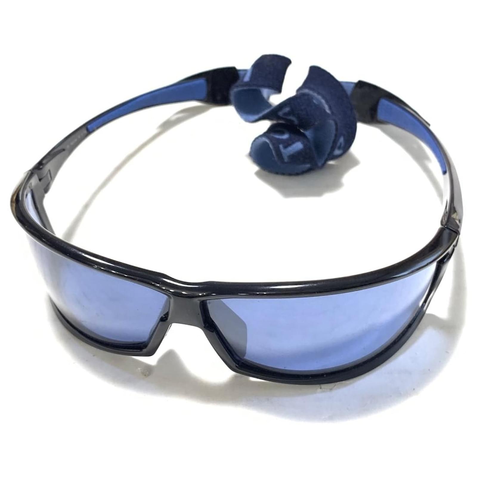 Louis Vuitton Multiple colors Plastic ref.840403 - Joli Closet