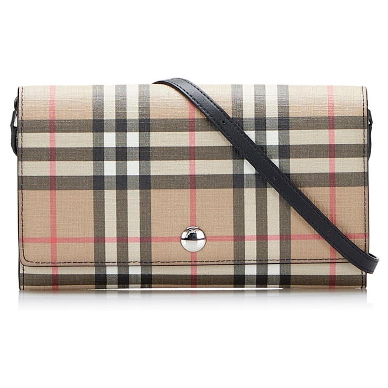 Burberry House Check Beige Cloth ref.841528 - Joli Closet