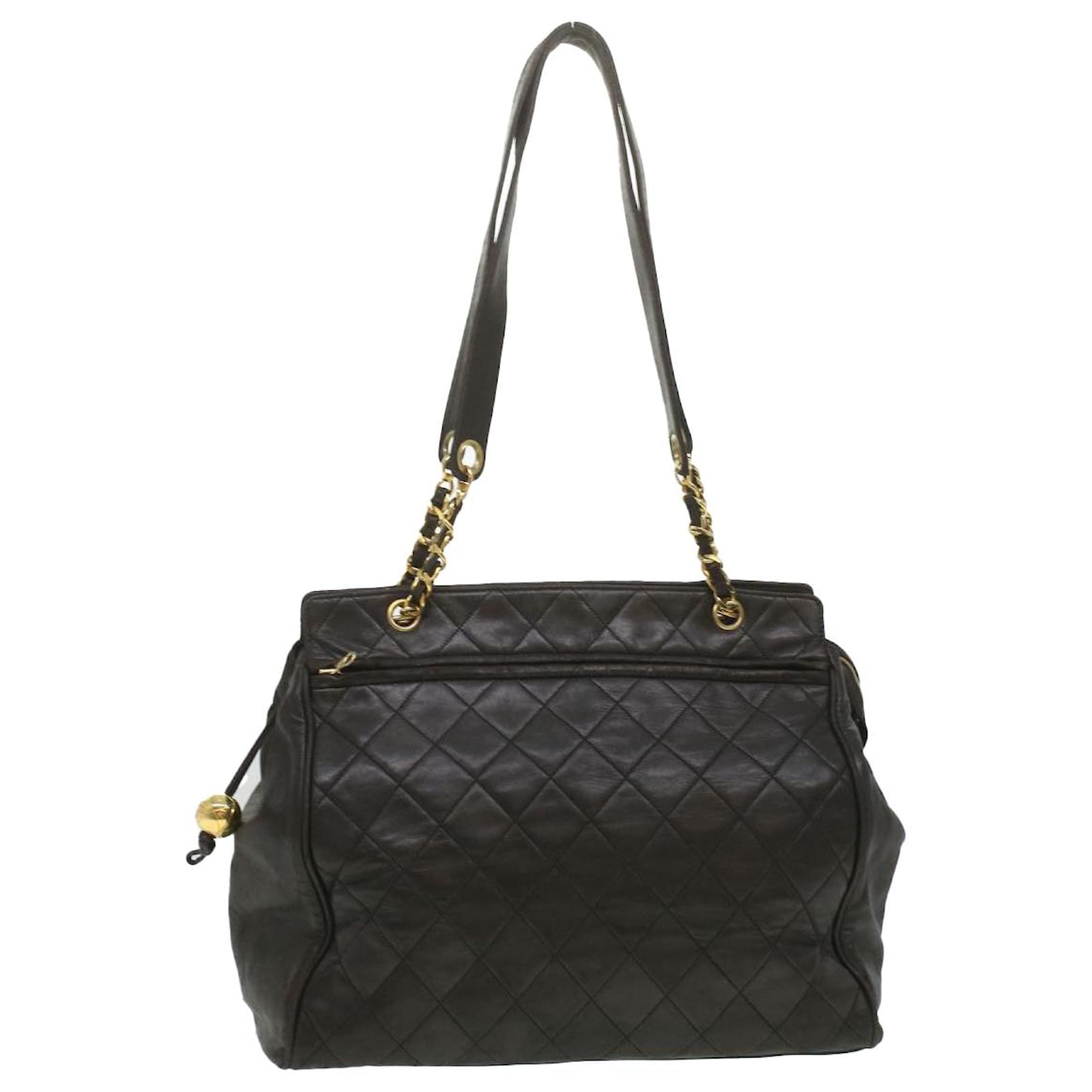 Chanel Cuir Noir ref.841705 - Joli Closet