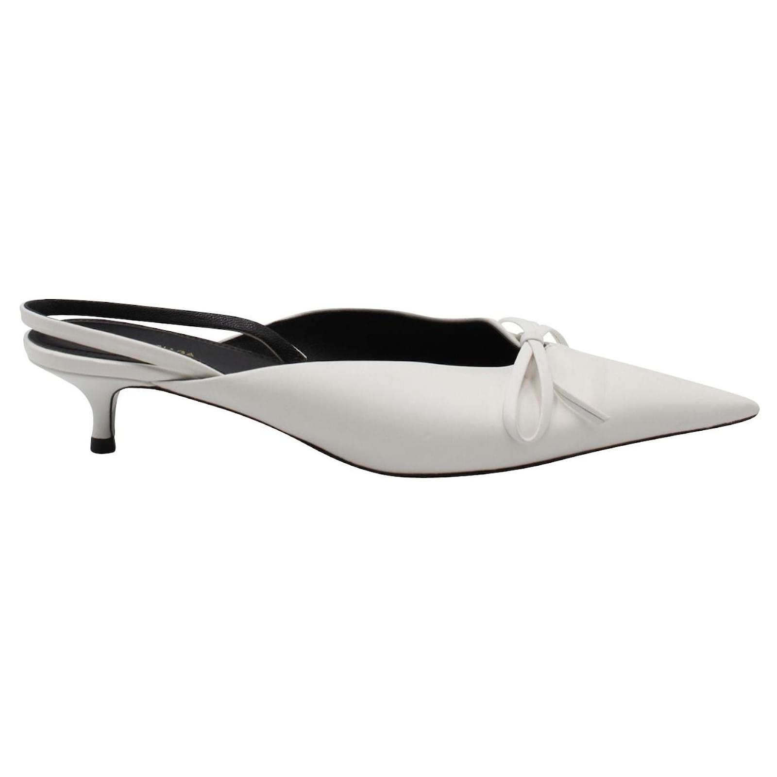 Balenciaga Cream Leather Knife Slingback Mule ref.846380 - Joli Closet