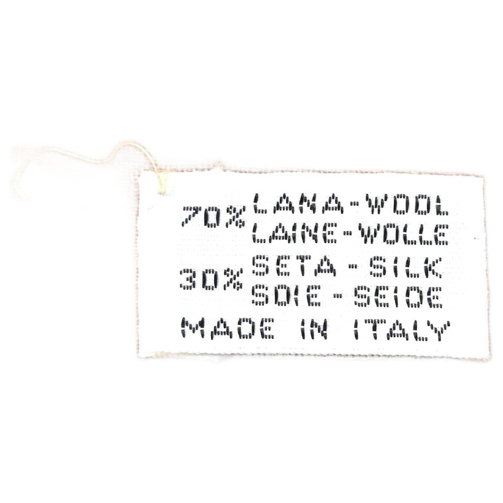 Chanel Beige Silk ref.846740 - Joli Closet