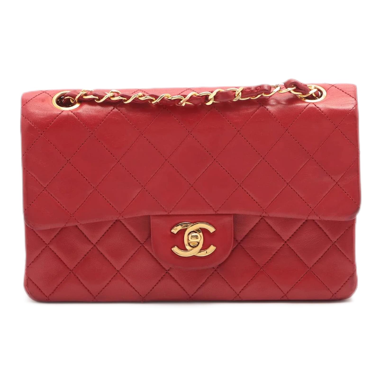 Red Leather Chanel Small Flap Bag Cloth ref.847769 - Joli Closet
