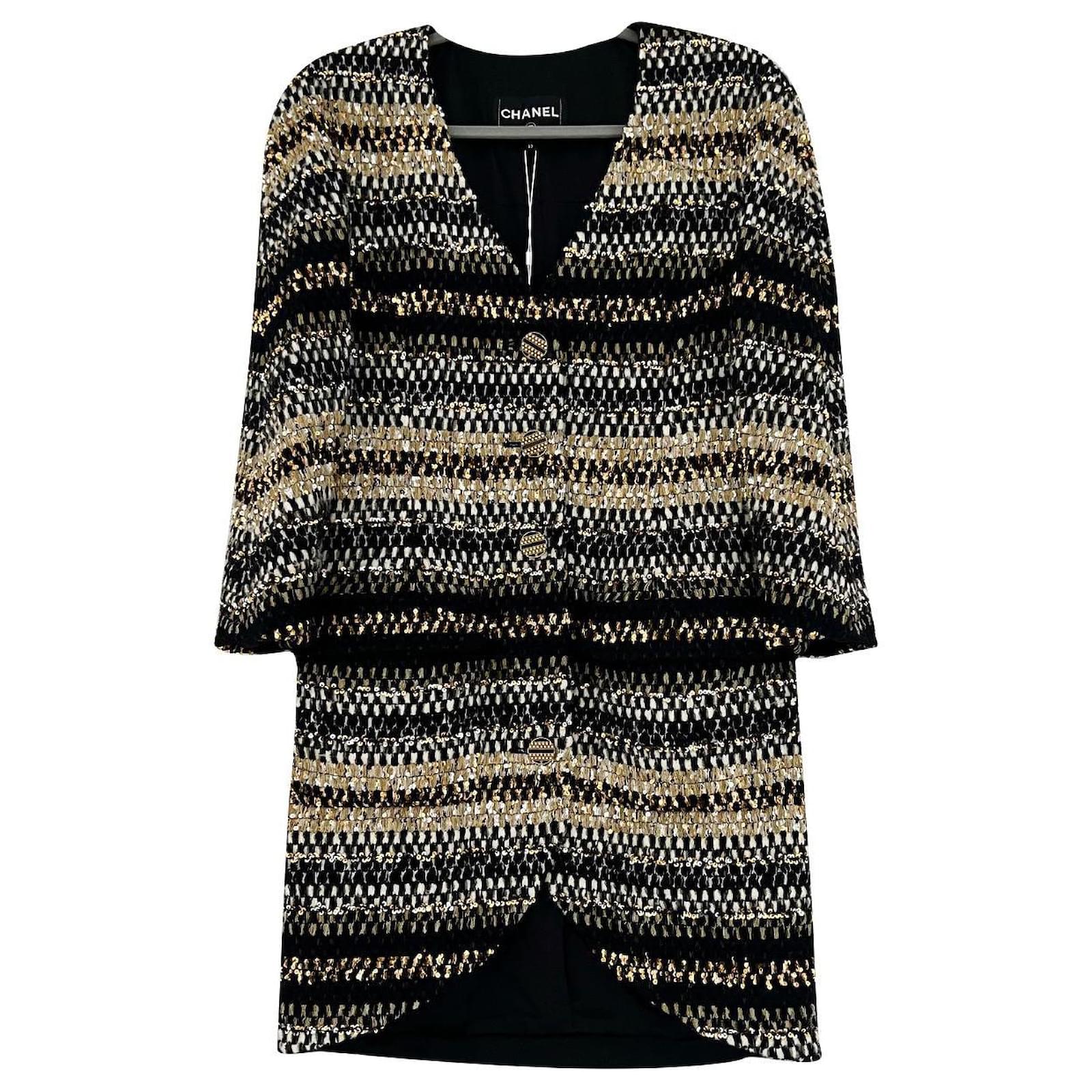 Chanel New 2019 Tweed jacket Black ref.855145 - Joli Closet